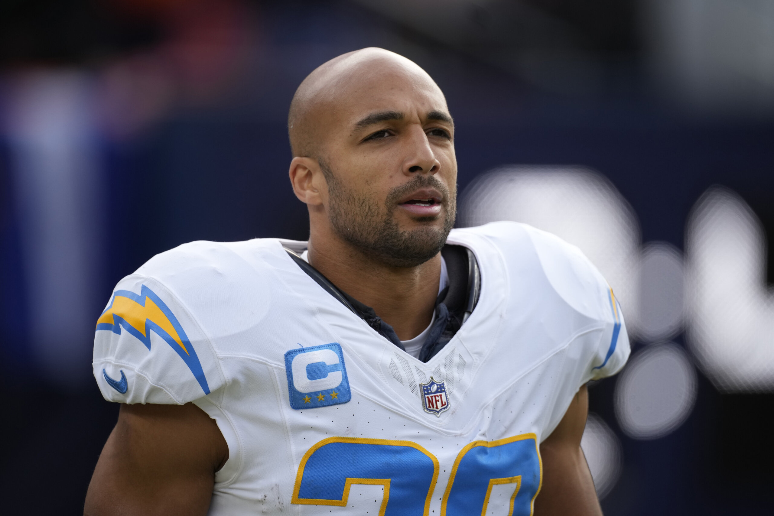 Commanders agree on a 2-year deal with running back Austin Ekeler, AP ...