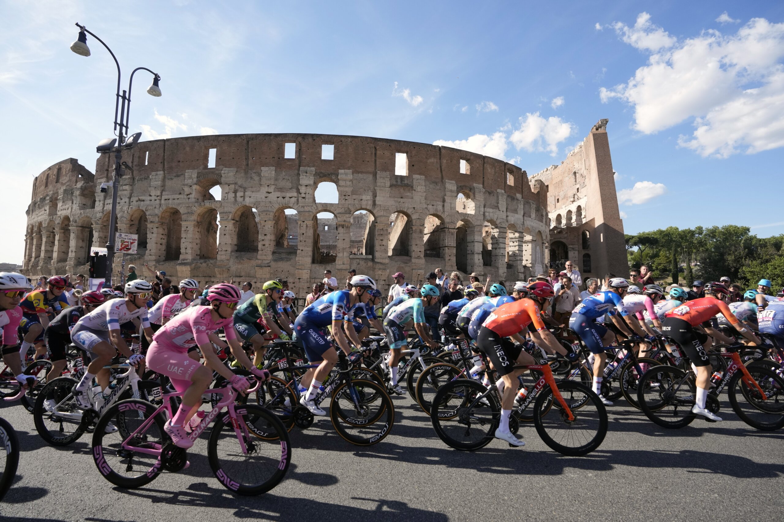 Pogacar wins the Giro d’Italia by a big margin and will now aim for a ...