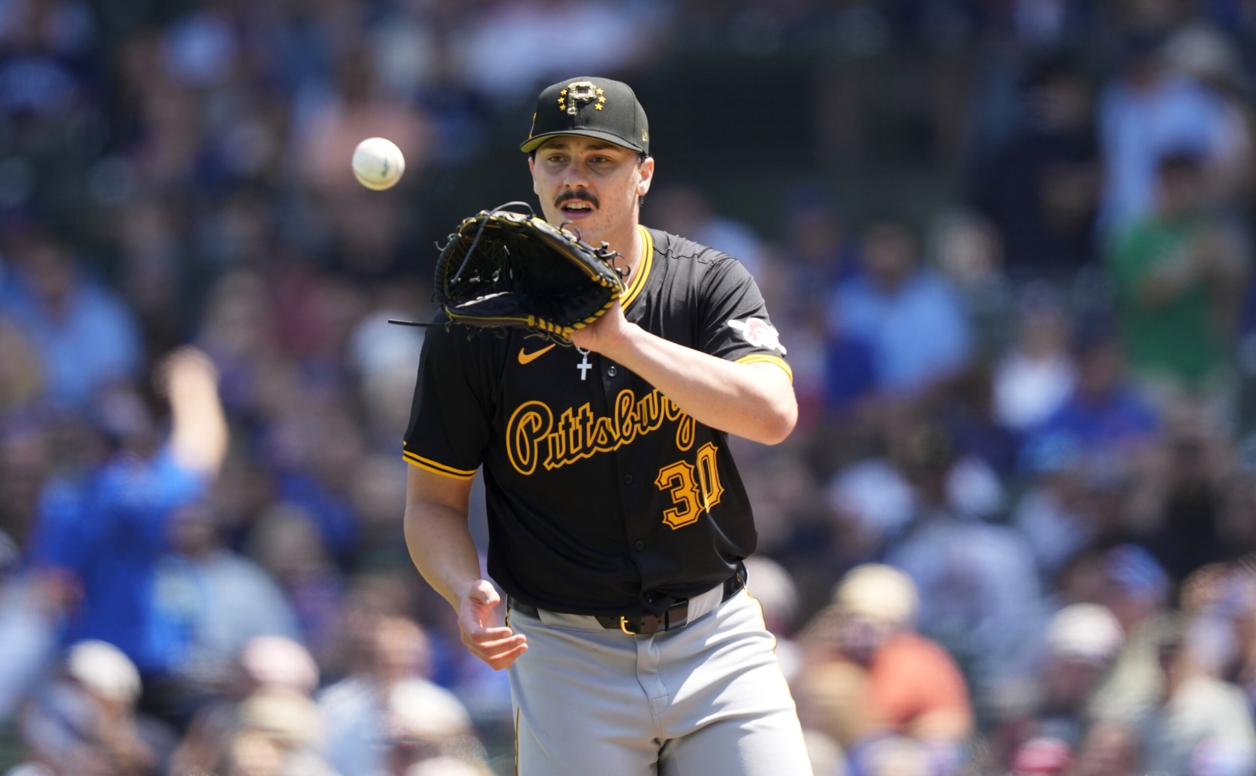 Pirates’ Skenes pitches 6 no-hit innings before Morel singles for Cubs ...