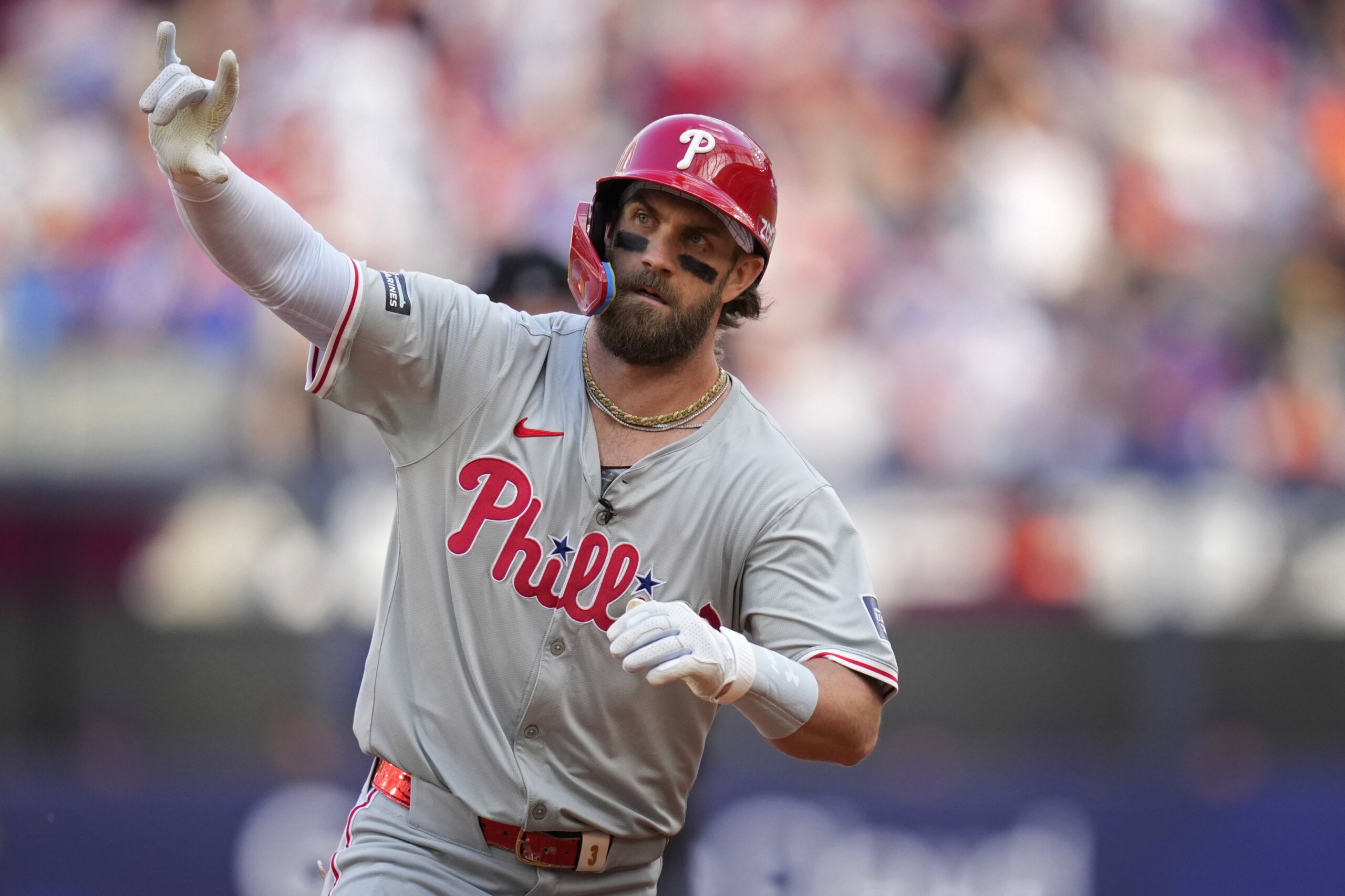 Bryce Harper and Phillies slide past Mets 7-2 in London opener as ...