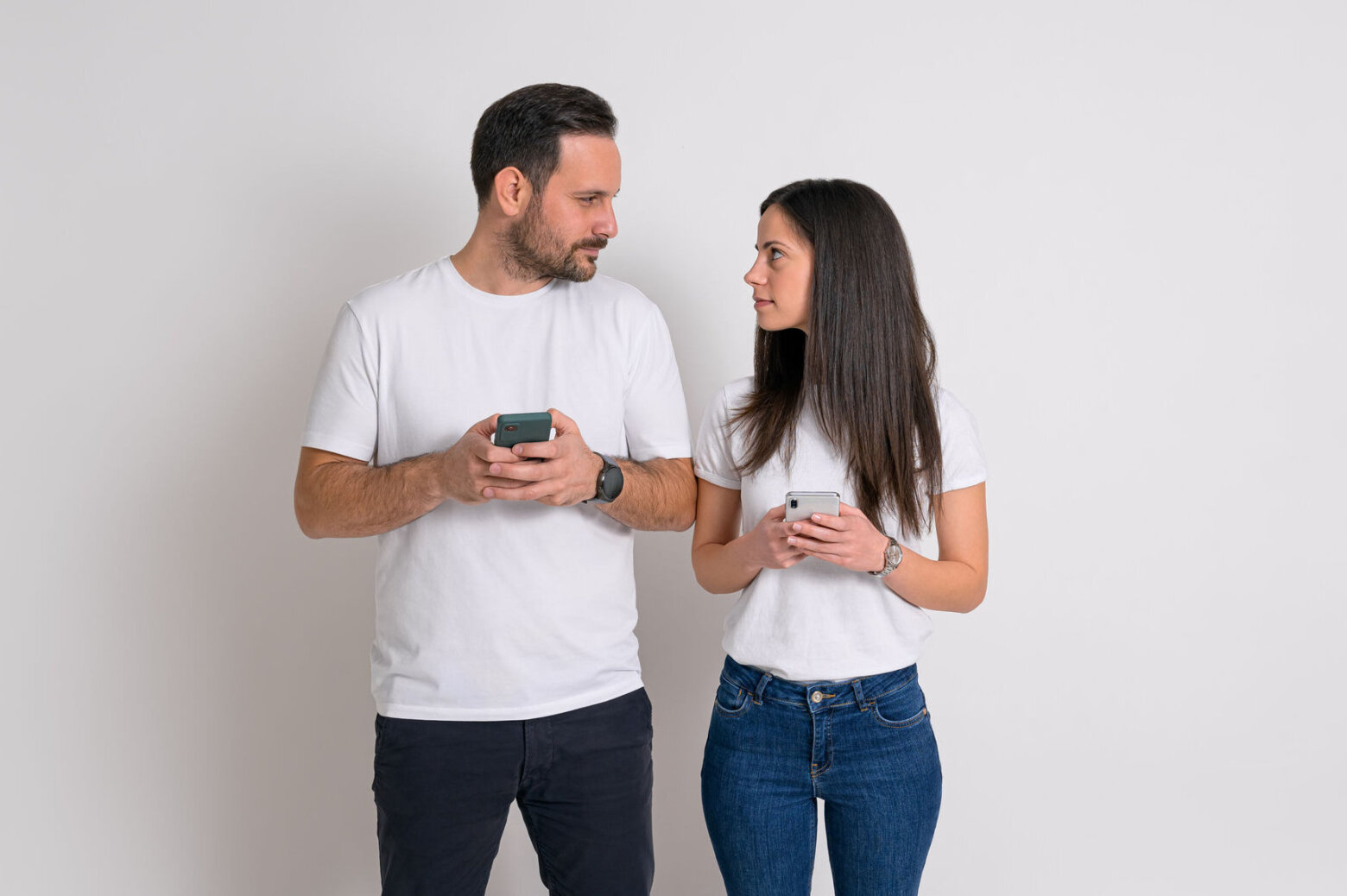 See what I’m saying? The ‘lost art of eye contact’ in digital age ...