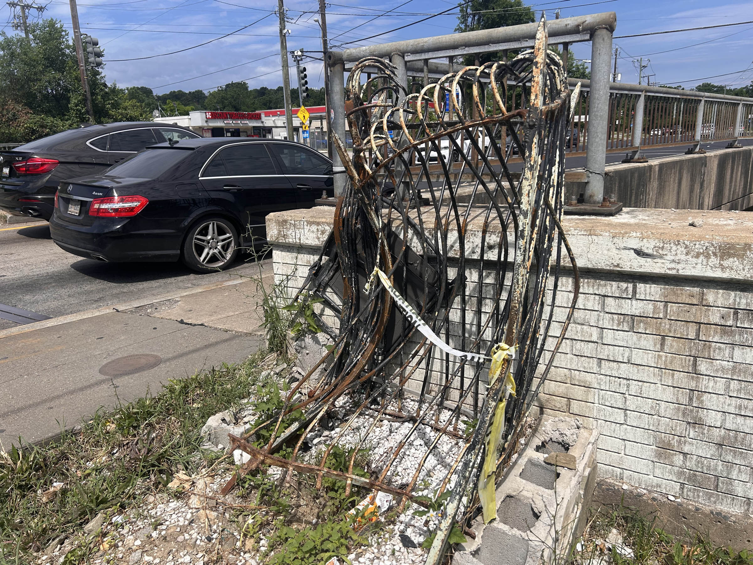 When a DC monument was struck in a vehicle crash, one Virginia man took ...