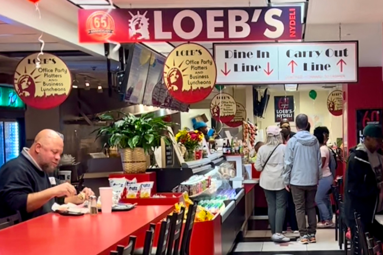 ‘Very, very proud’: Loeb’s NY Deli celebrates 65 years in DC - WTOP News