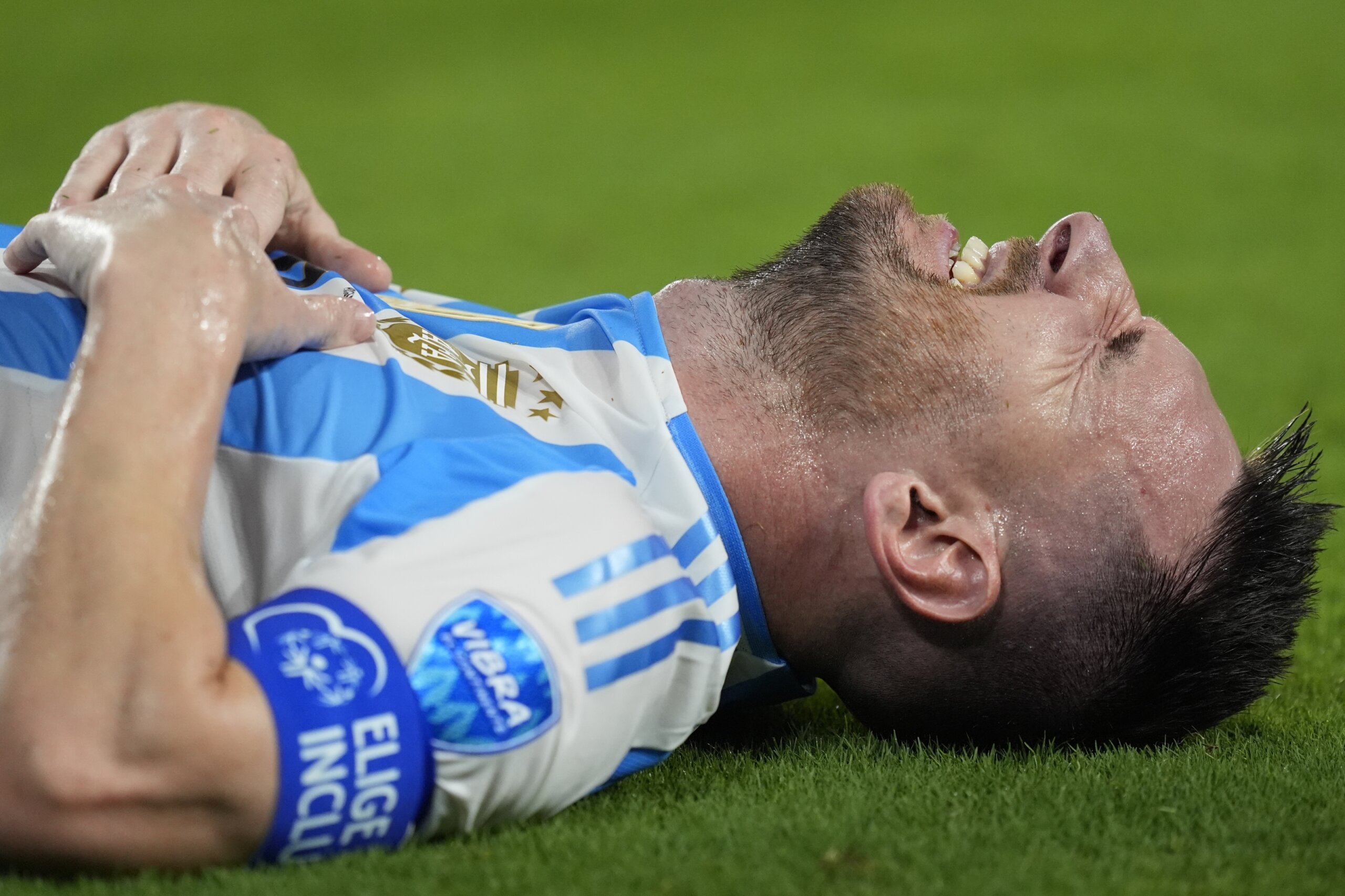 Lionel Messi exits Copa America final with apparent leg injury, ankle ...