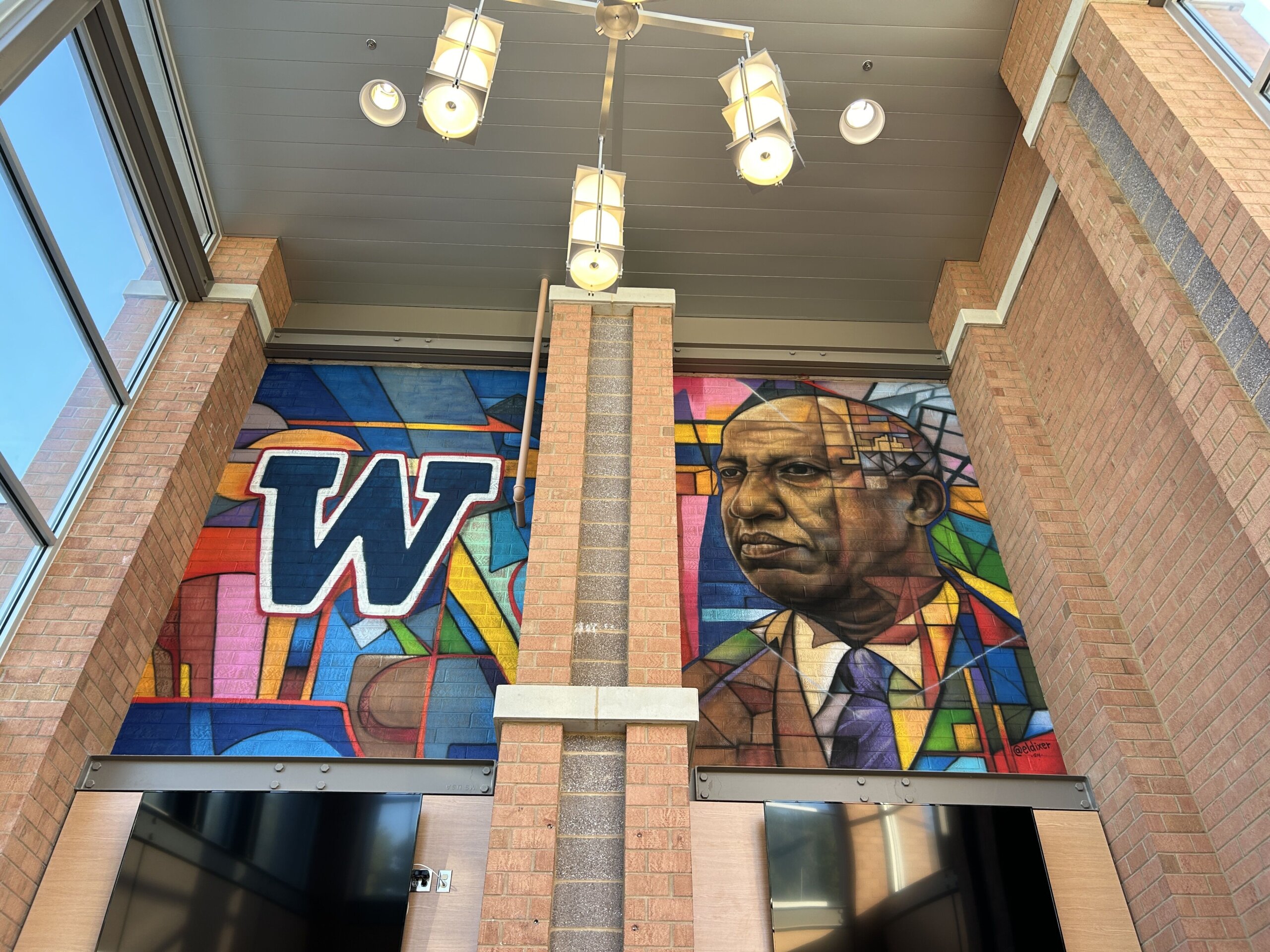 Fairfax Co.’s Woodson High officially gets new name - WTOP News