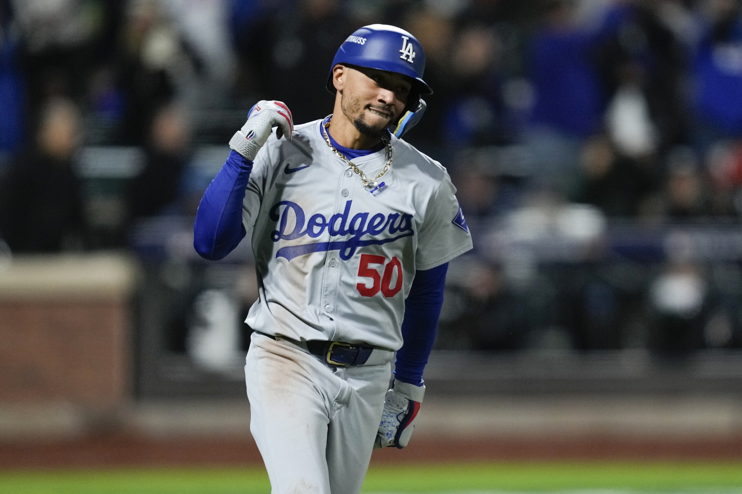 Ohtani and Betts lead Dodgers to latest blowout of Mets for 3-1 lead in ...