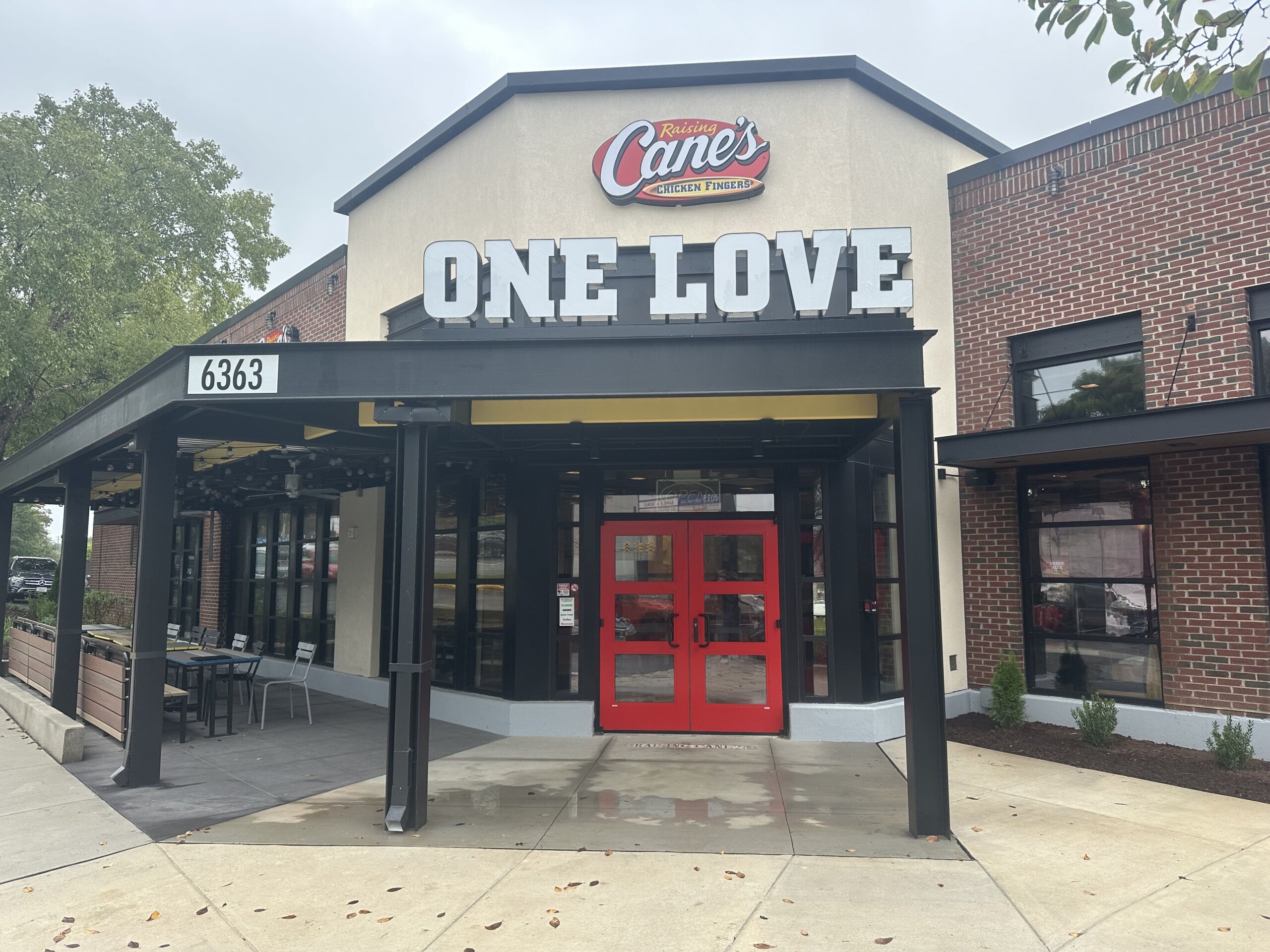 Raising Cane’s brings its chicken fingers to Seven Corners - WTOP News
