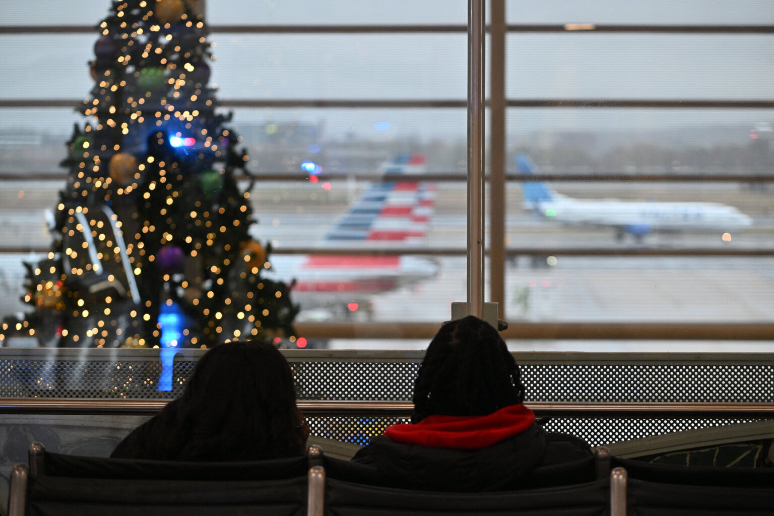 What to know if you’re deciding to get away for the holidays - WTOP News