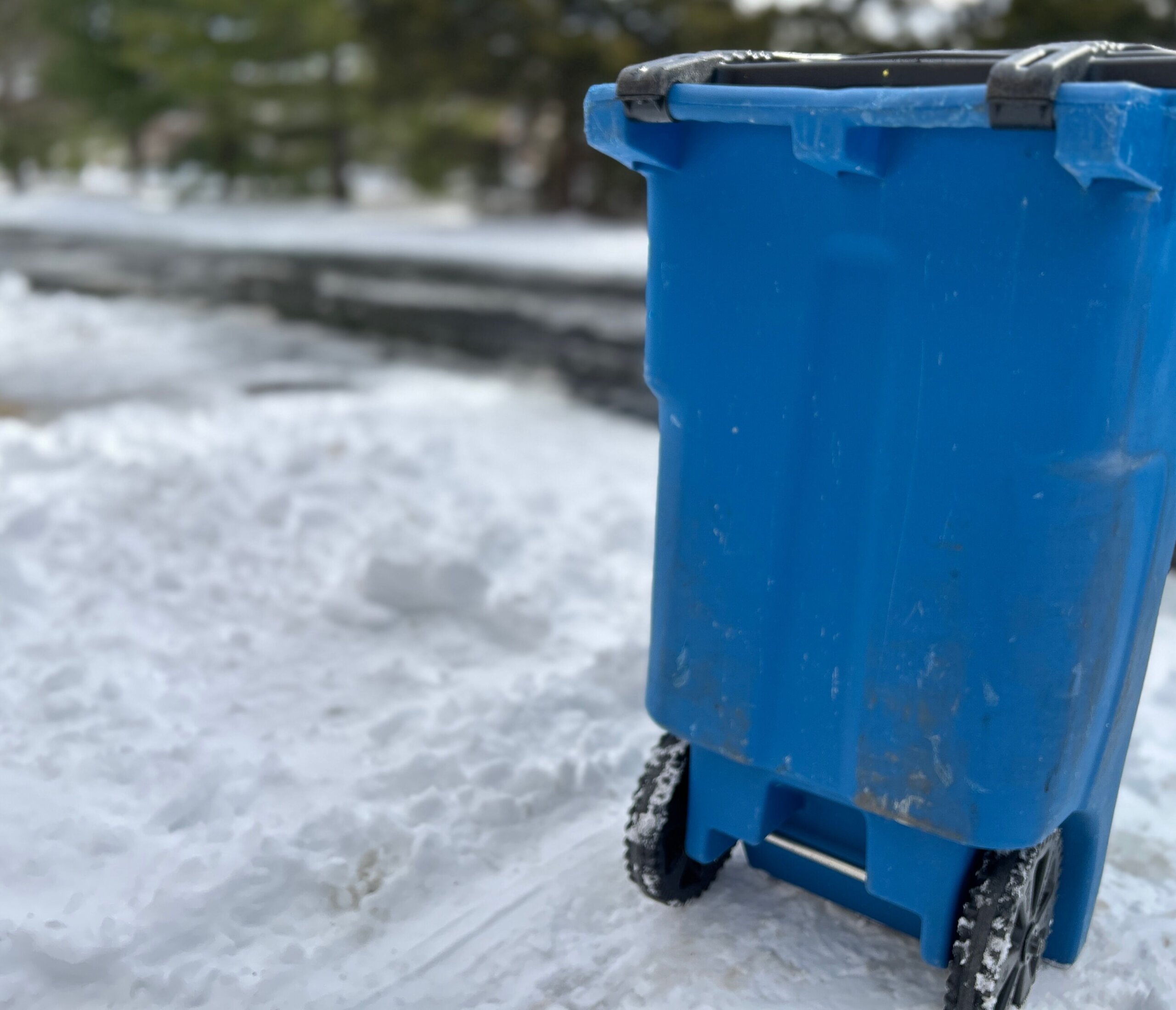 ‘Snow’ room left: Neighbors cope with bulging bins amid delayed trash ...