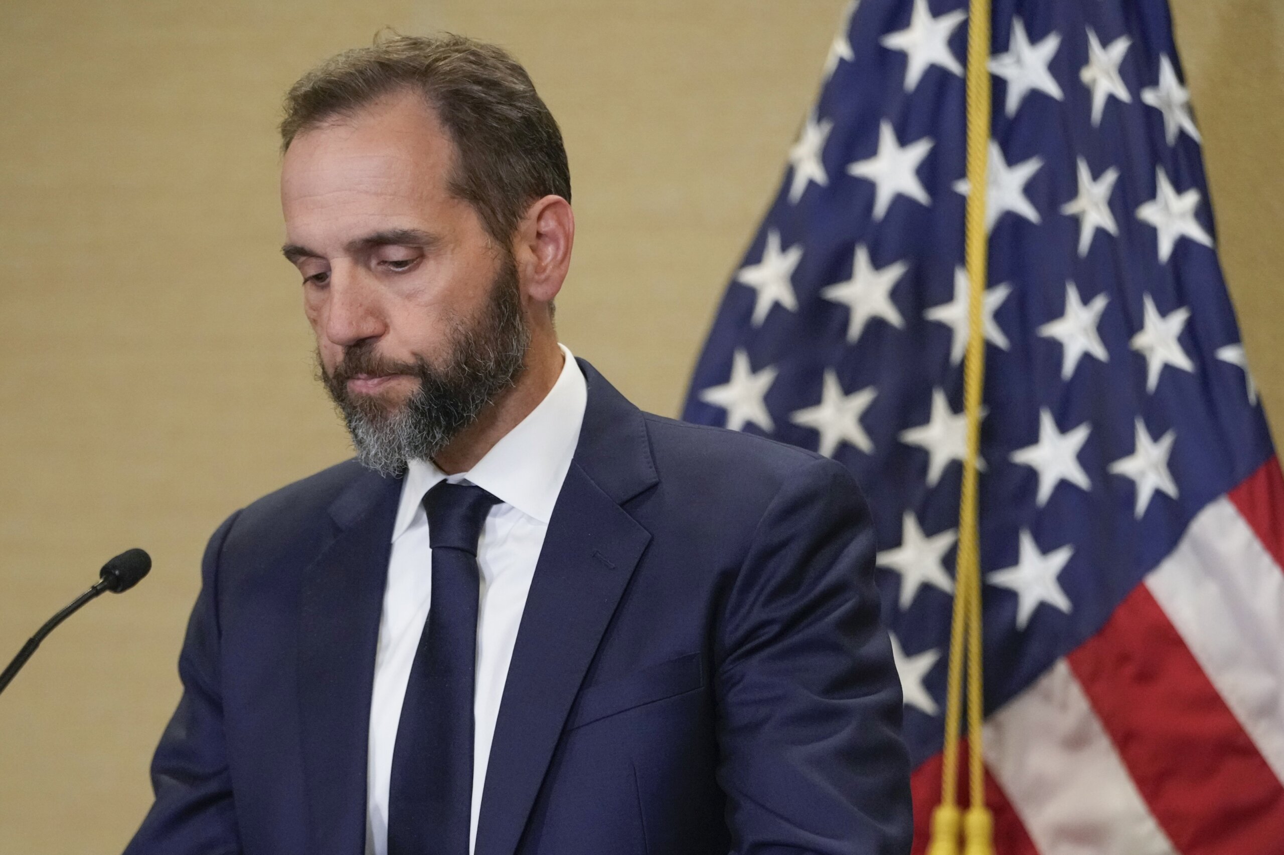 Ex-Trump prosecutor Jack Smith faces investigation by independent ...