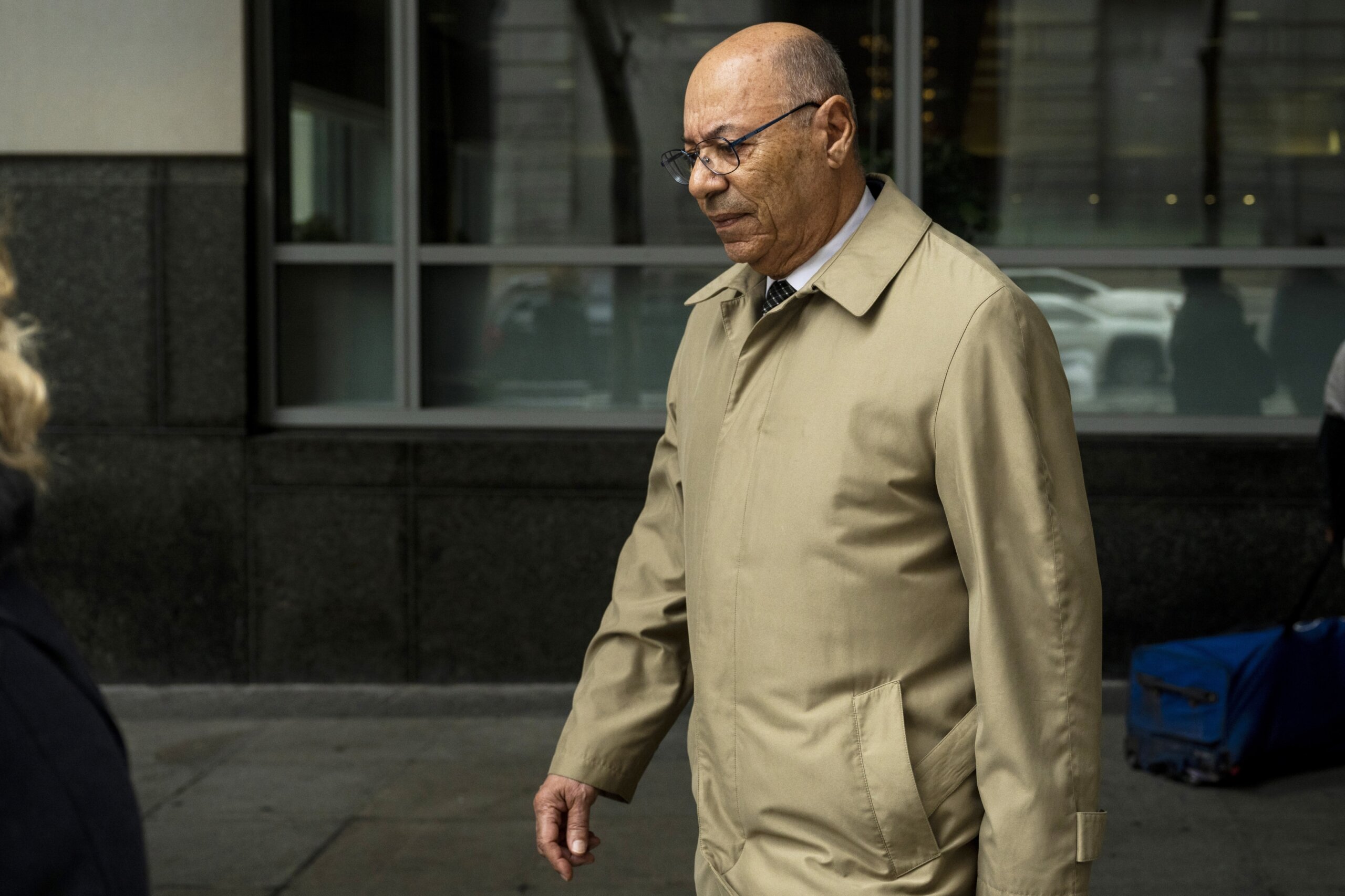 Retired Philadelphia detectives go on trial in perjury case stemming ...