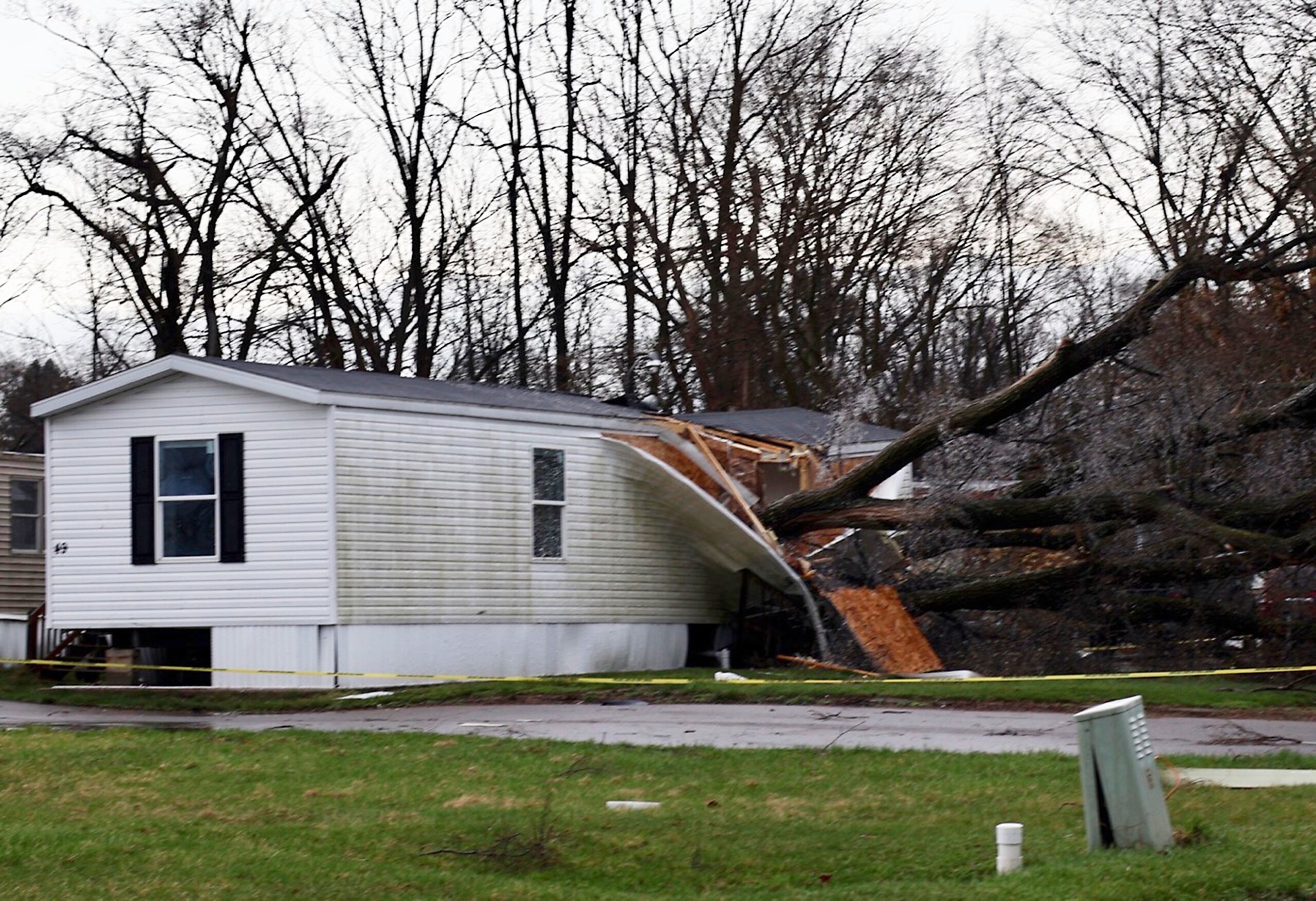 Wild weather blamed for deaths of 3 kids in Michigan and a man in an ...