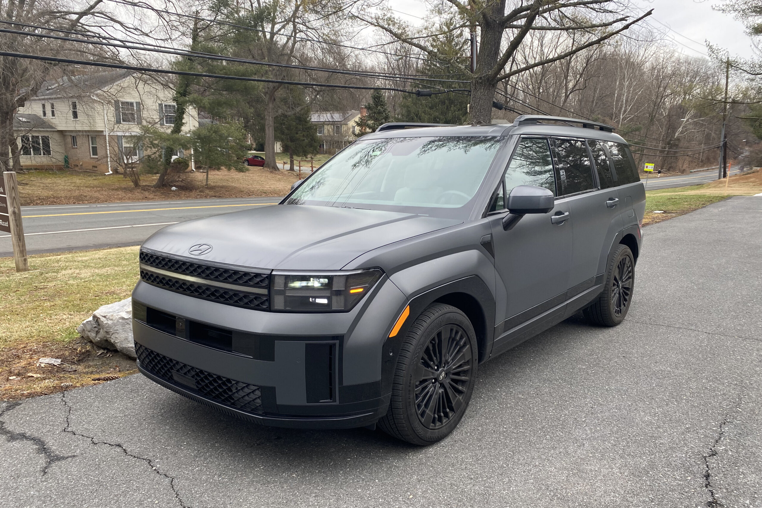 Car Review: Santa Fe SUV thinks of everything, looks wild - WTOP News