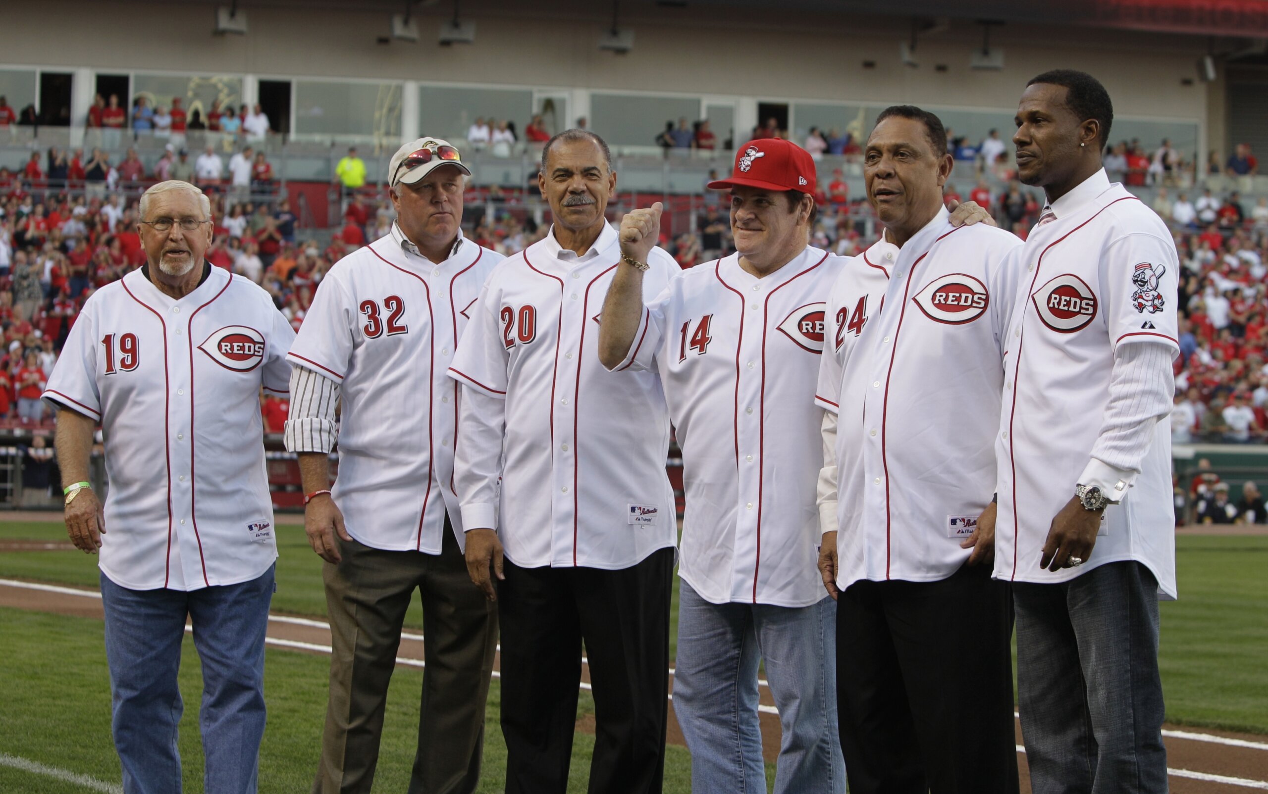 Tommy Helms, a Reds second baseman who later managed in Pete Rose’s ...