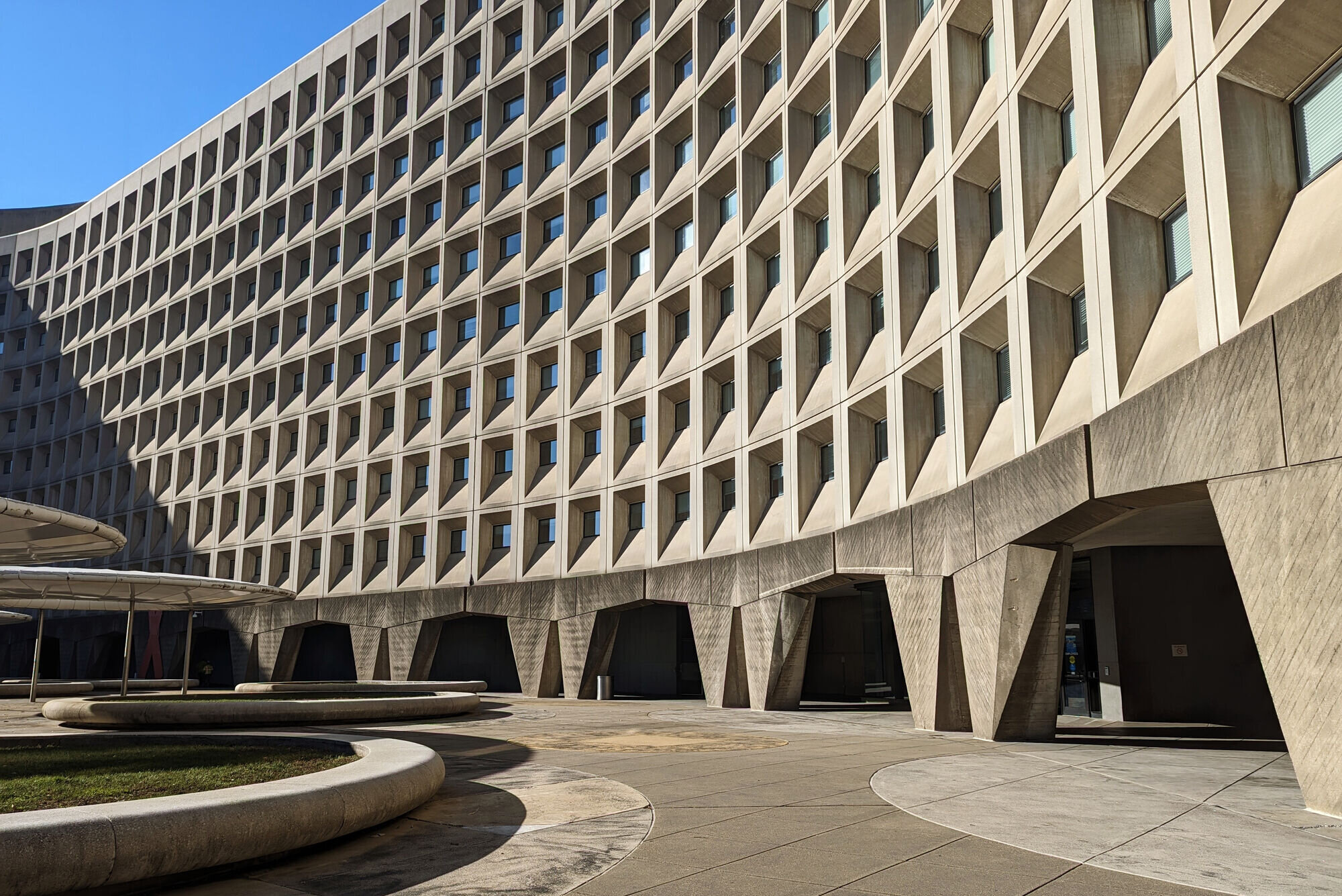 Federal agencies face Monday deadline to submit plans to move out of DC ...