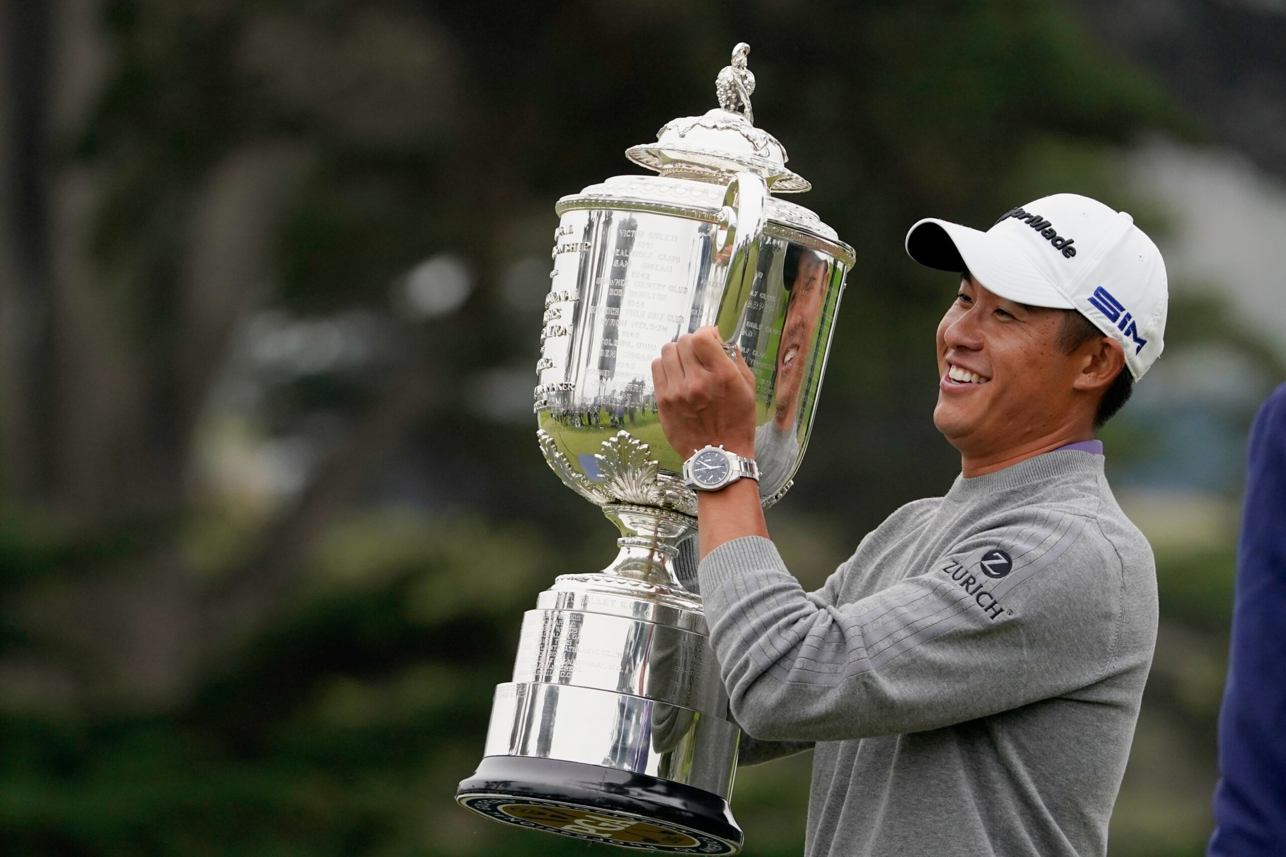 Don’t drop it! The PGA Championship’s 27-pound Wanamaker Trophy can be ...