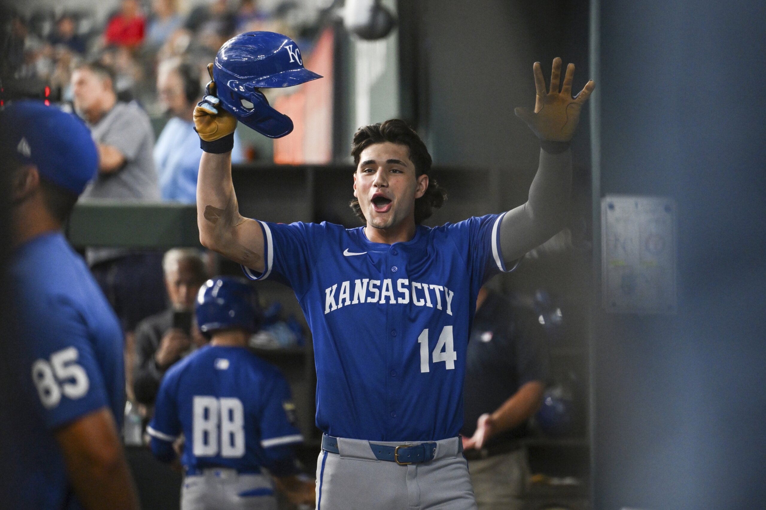 Royals top prospect Jac Caglianone goes deep twice at Texas for his 1st ...
