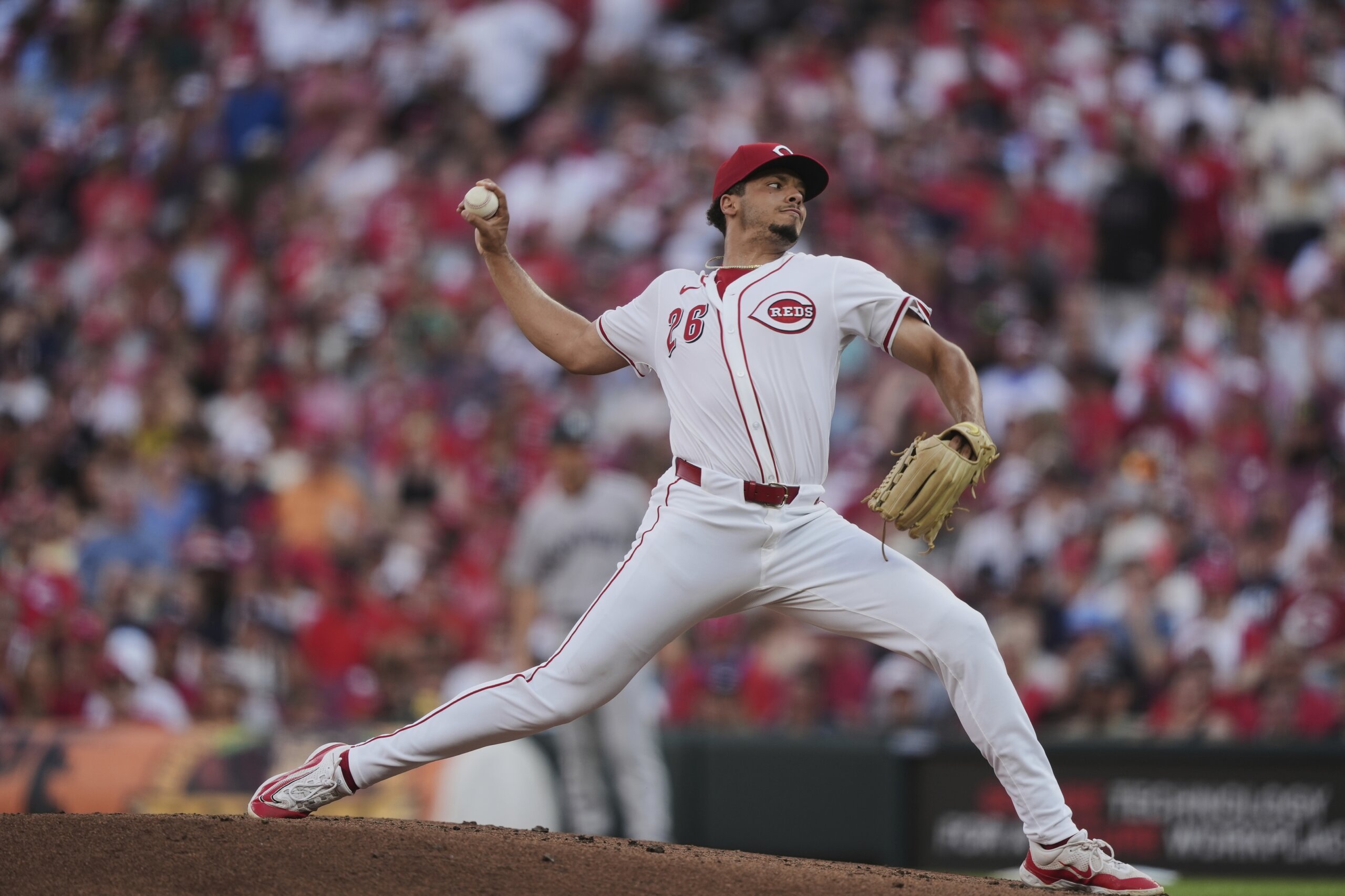 Reds rookie Chase Burns strikes out first 5 batters in big league debut ...