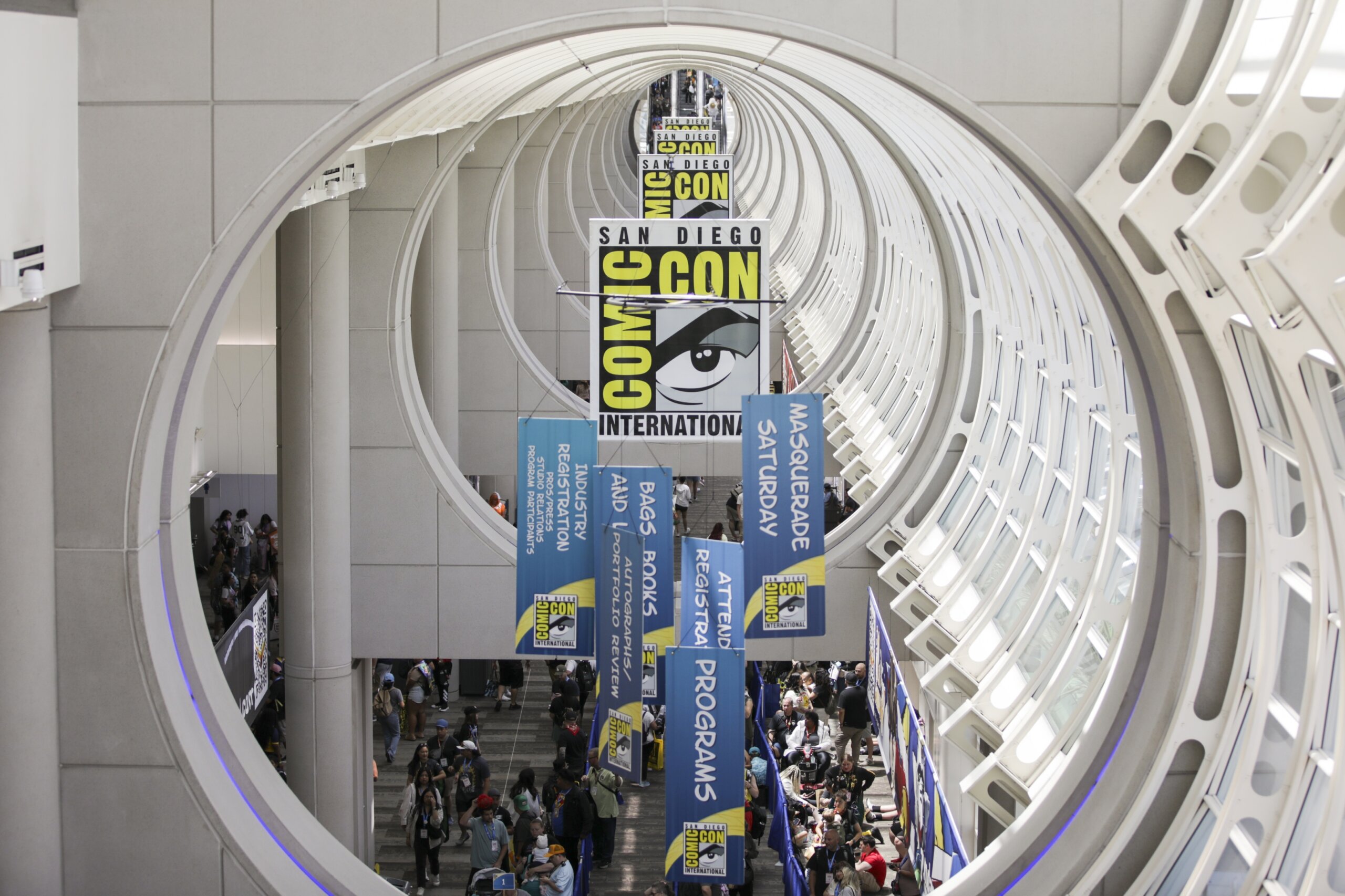 Comic-Con salutes James Gunn and gets first looks at ‘Coyote vs. Acme ...