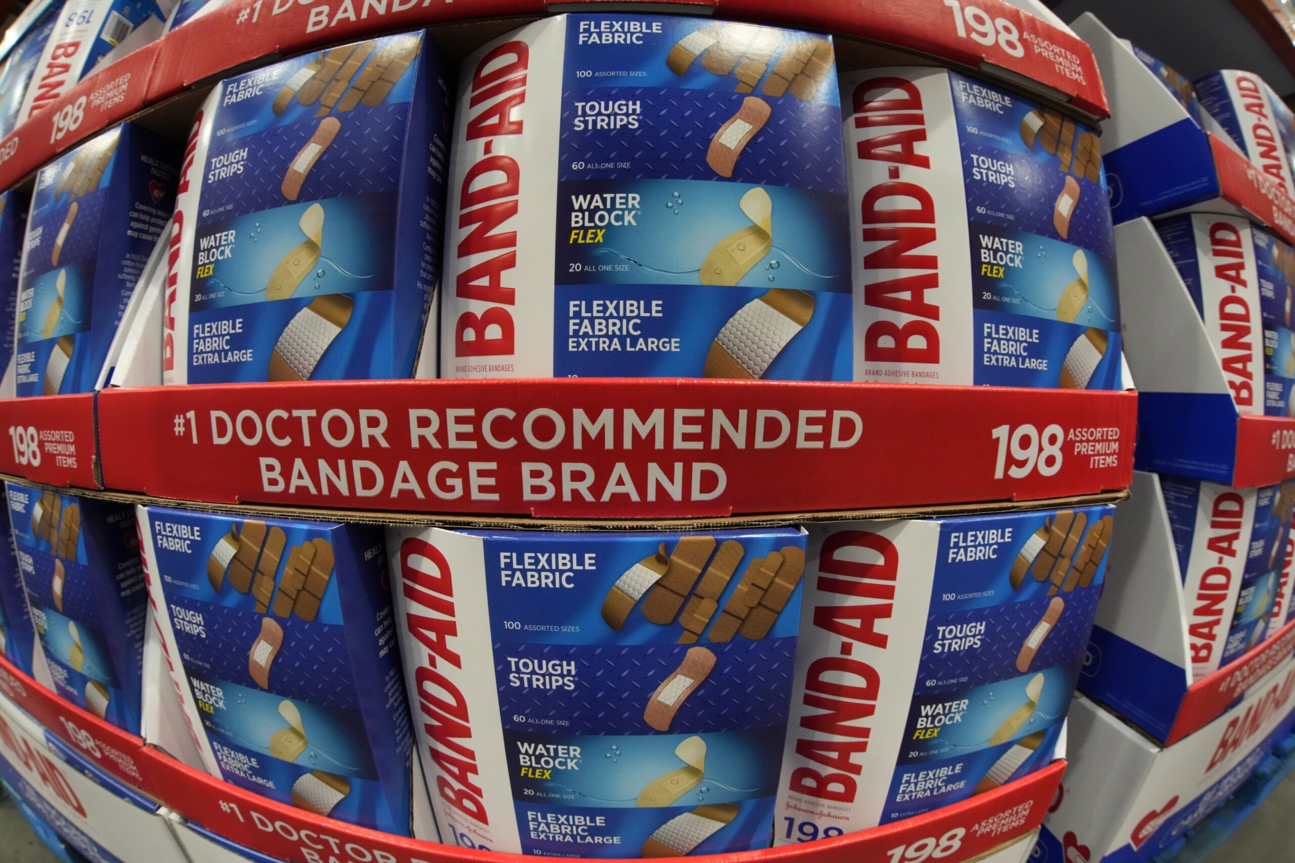 Kenvue CEO Mongon leaves the consumer health company as it continues ...