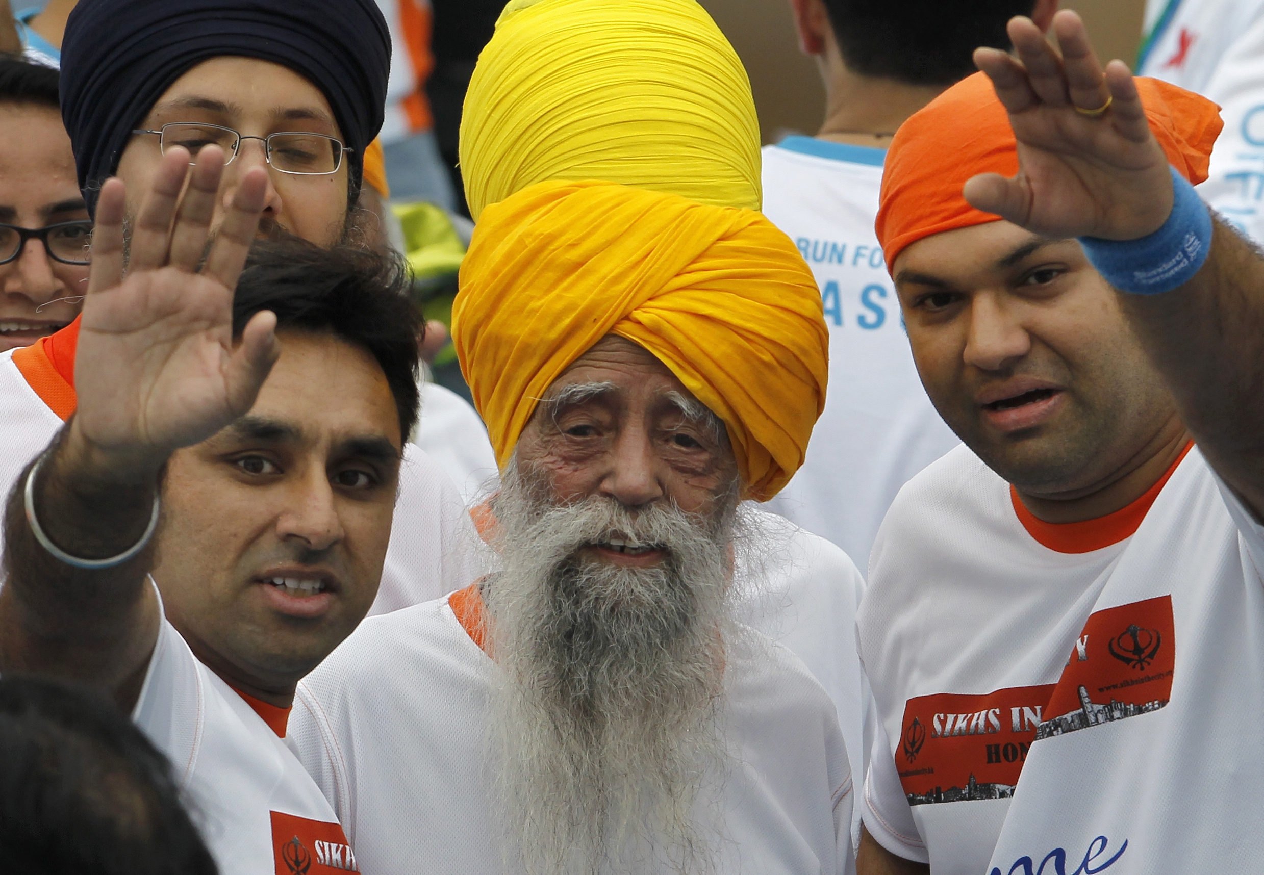World’s oldest marathon runner, Fauja Singh, dies at 114 after being ...