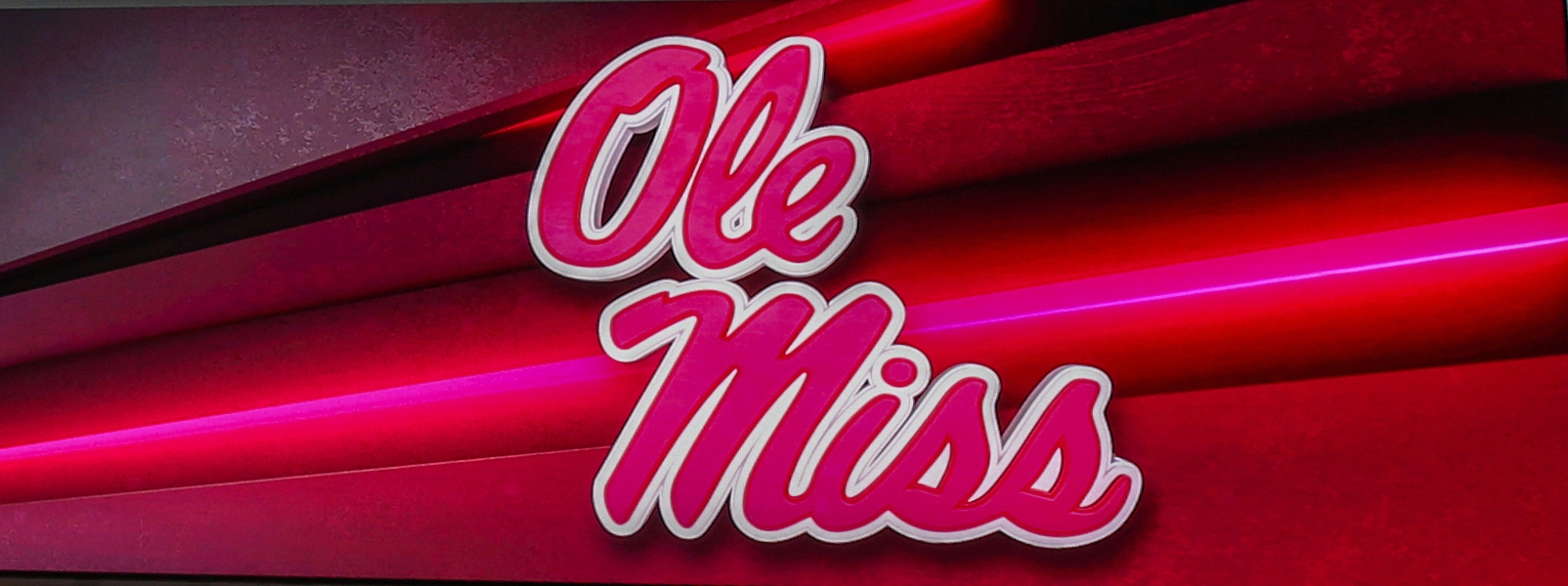 Ole Miss football player Corey Adams is killed in Tennessee shooting ...