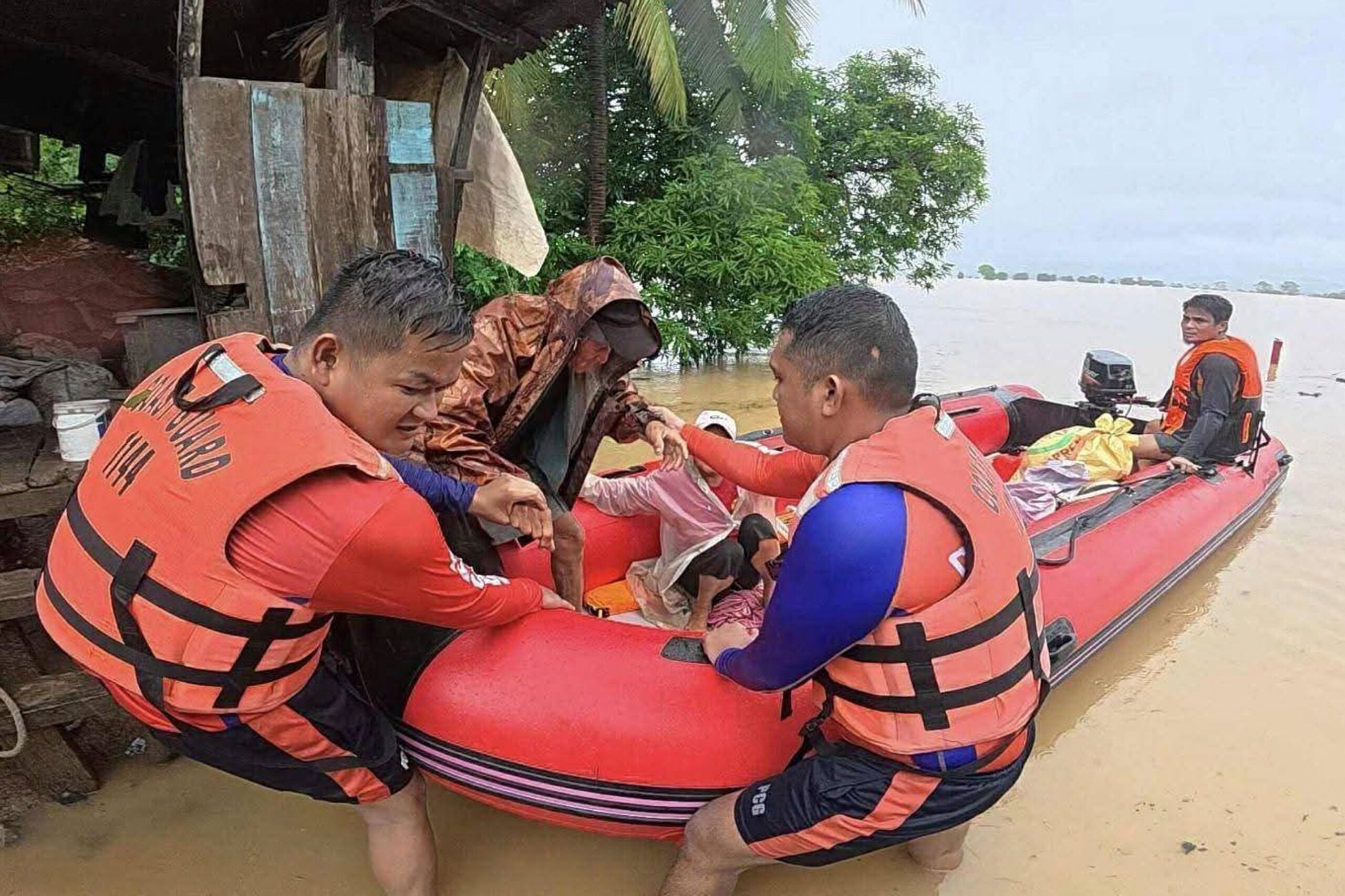 Tropical storm adds to Philippines’ weather toll with 25 dead and ...