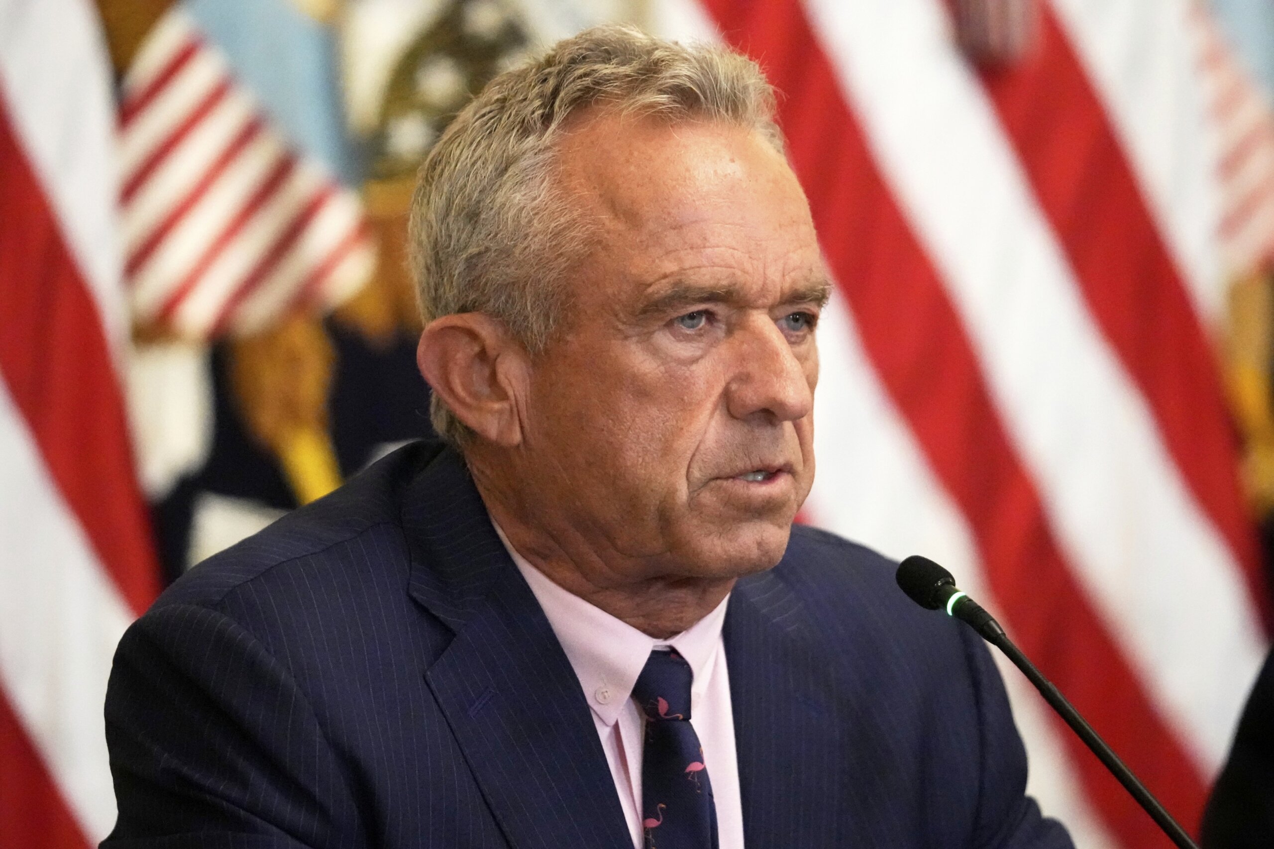 750 HHS employees send signed letter to RFK Jr. asking him to stop ...