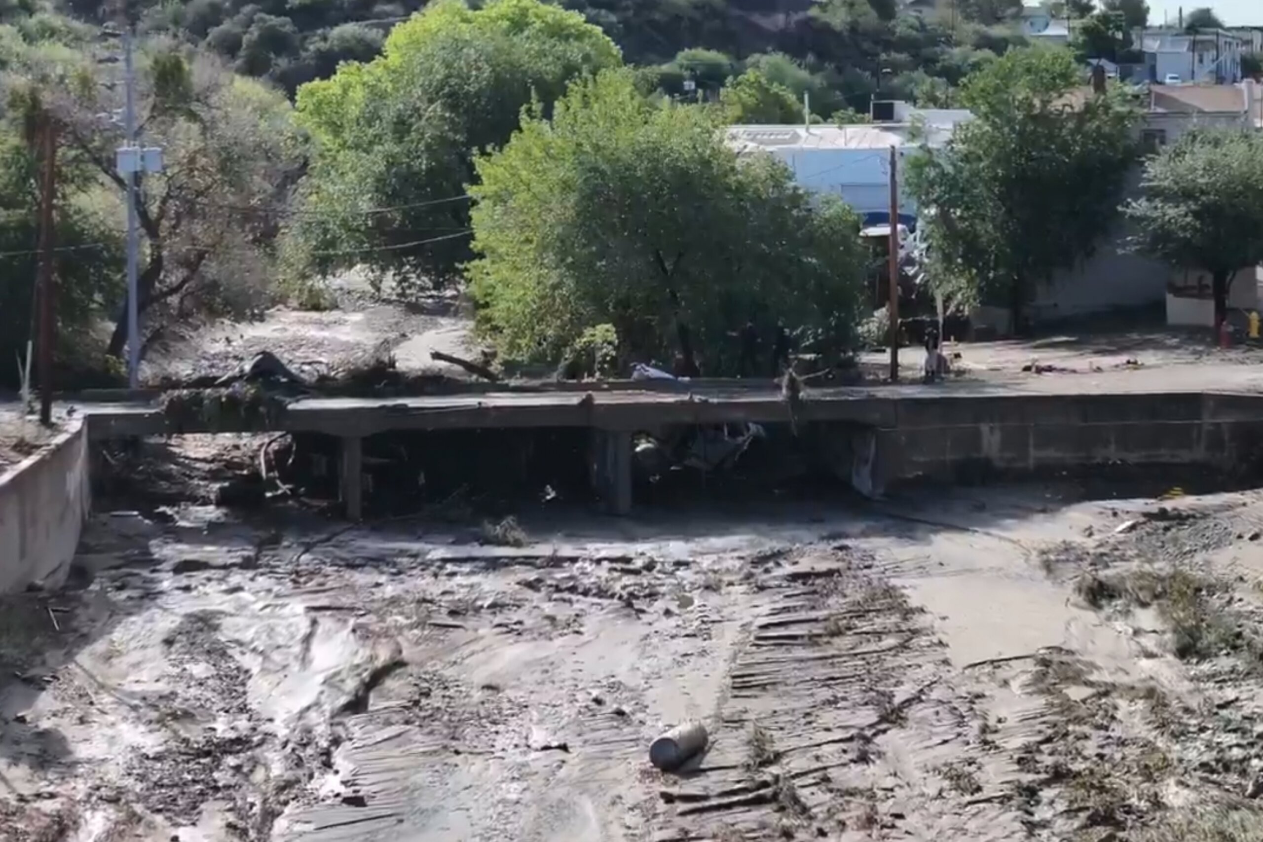4 dead after flooding in Arizona, including in historic mining town ...