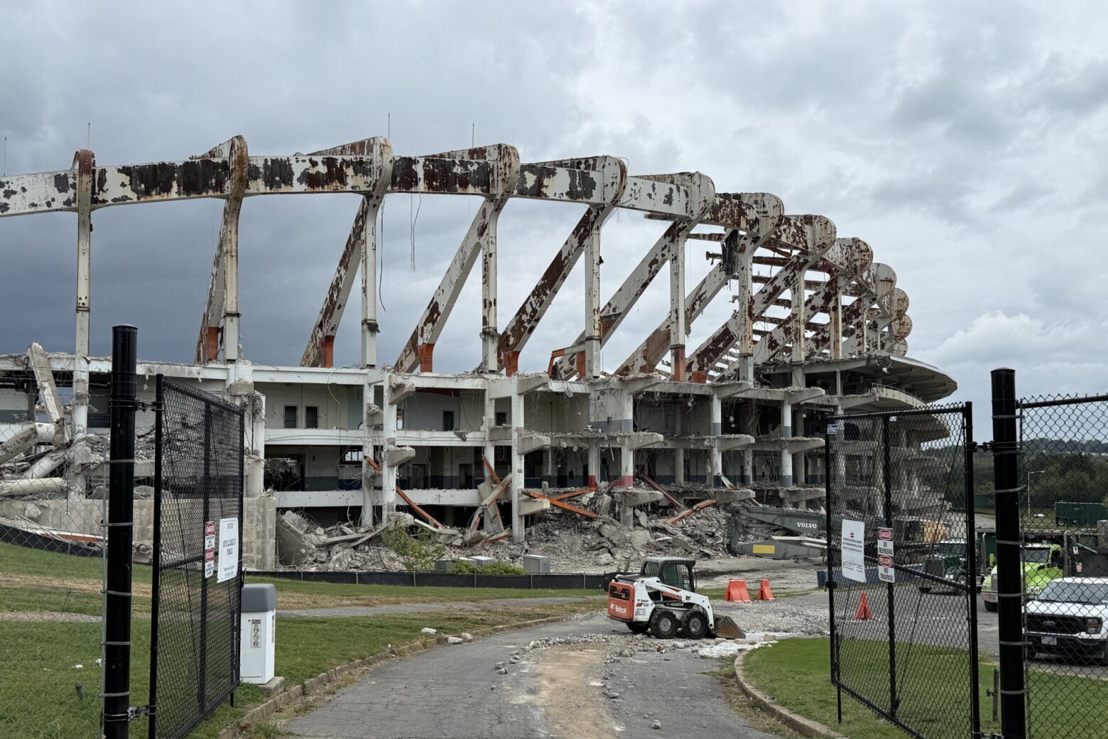Farewell RFK Stadium: Iconic DC stadium slowly disappears - WTOP News