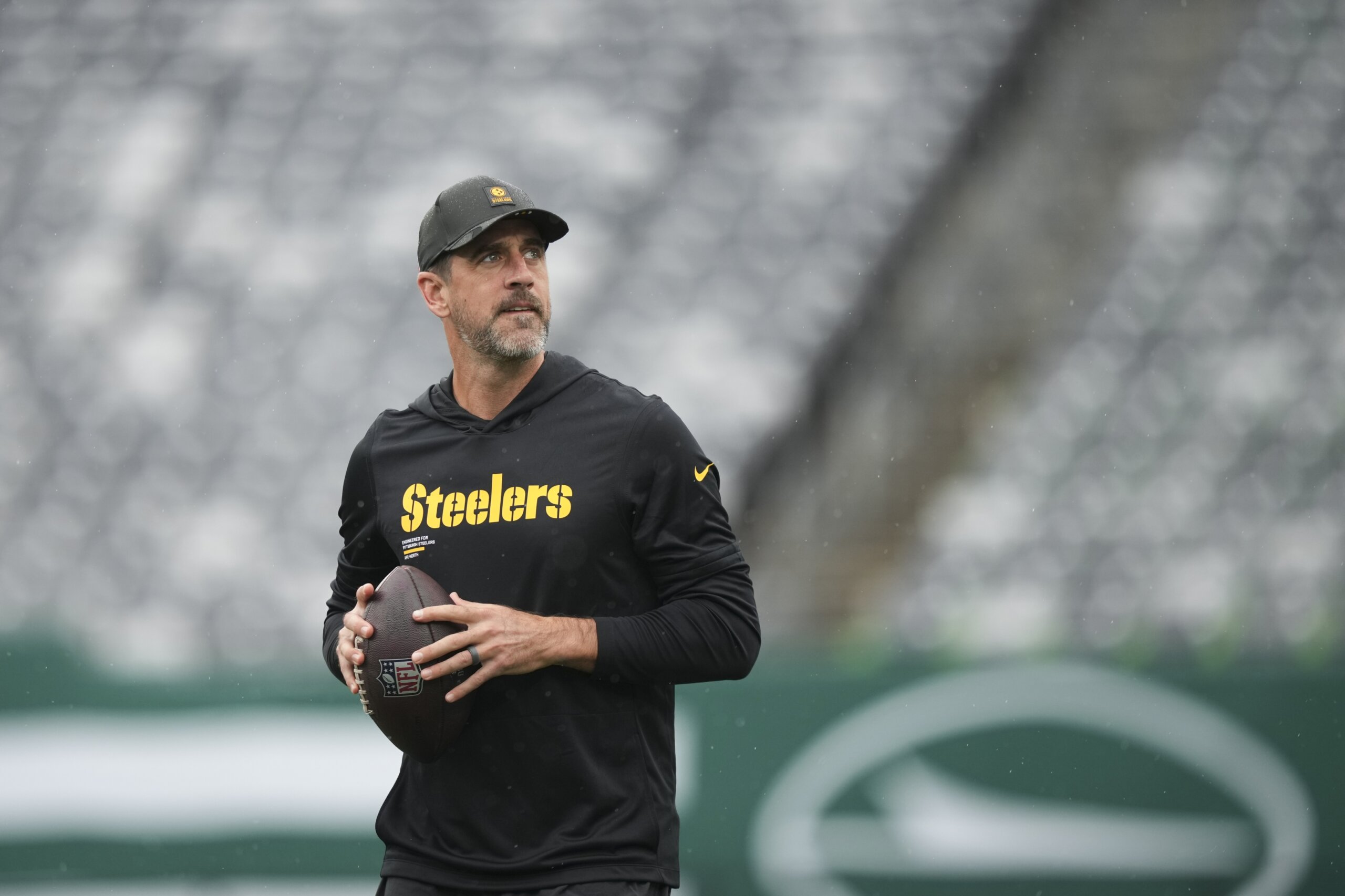 Aaron Rodgers looks right at home vs. Jets in Steelers debut with 4 TD ...