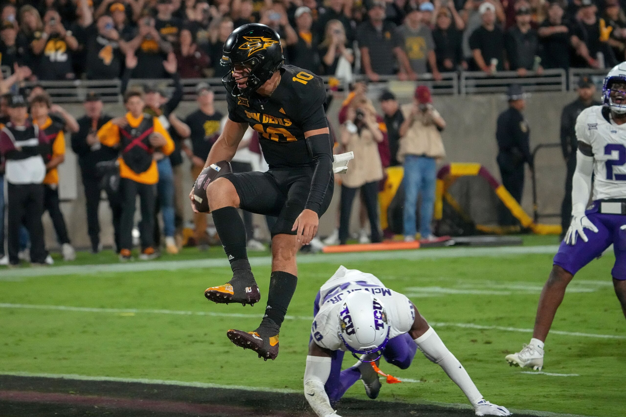 Jesus Gomez hits late 23-yard field goal to lift Arizona State past No ...