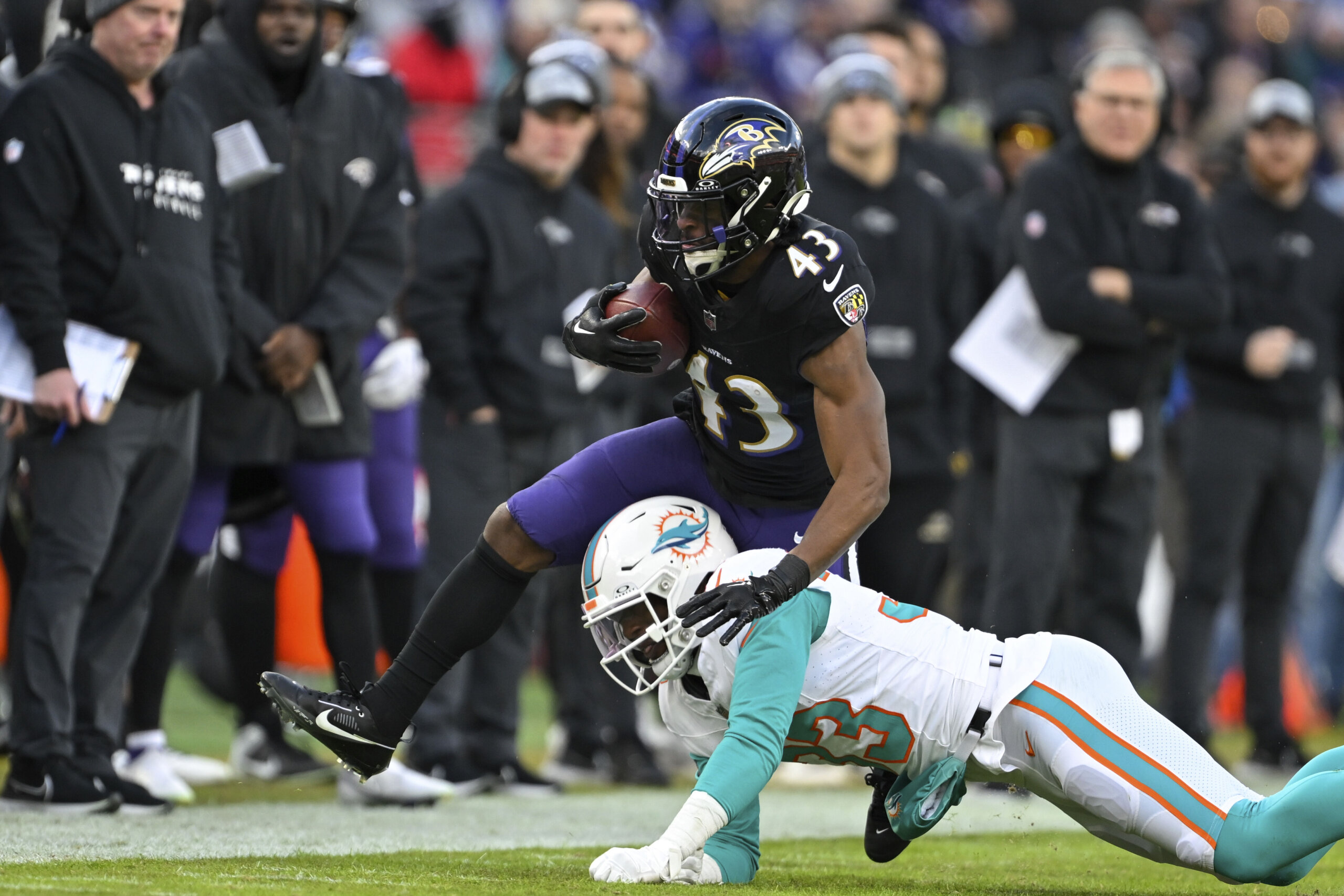Dolphins look to continue momentum when they host Lamar Jackson and ...