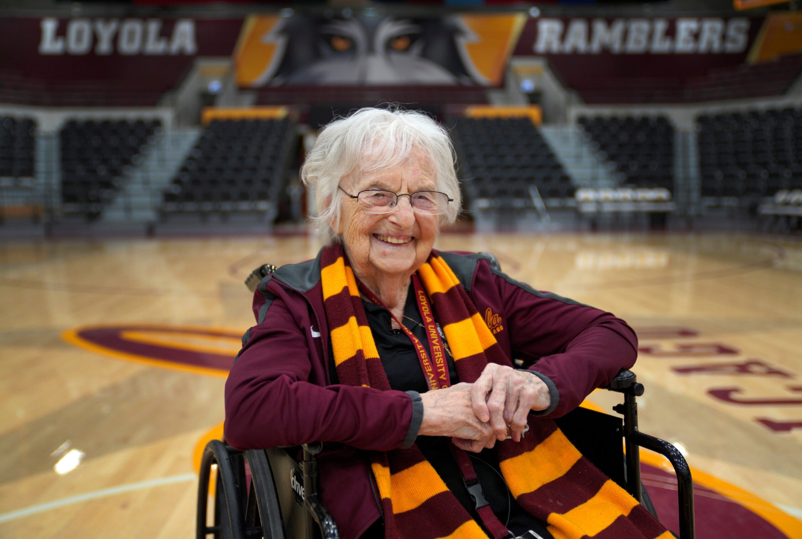 Sister Jean Dolores Schmidt, Loyola Chicago’s beloved chaplain, dies at ...