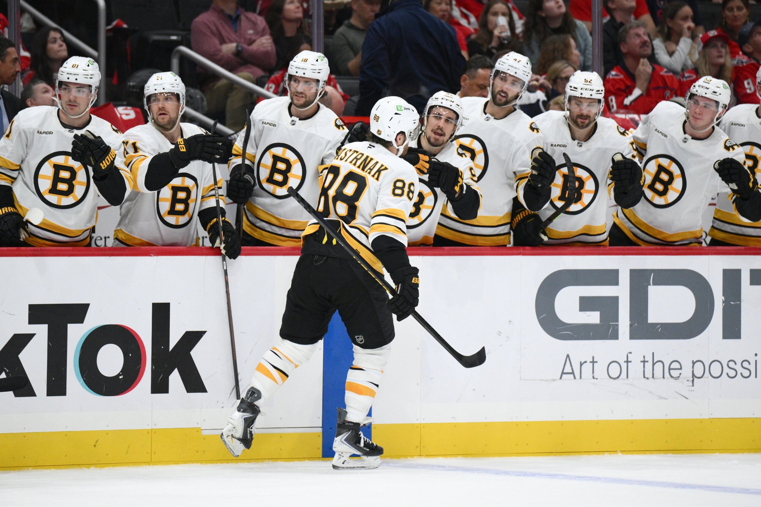 Pastrnak has a 3-point night in the Bruins’ 3-1 victory over Ovechkin ...