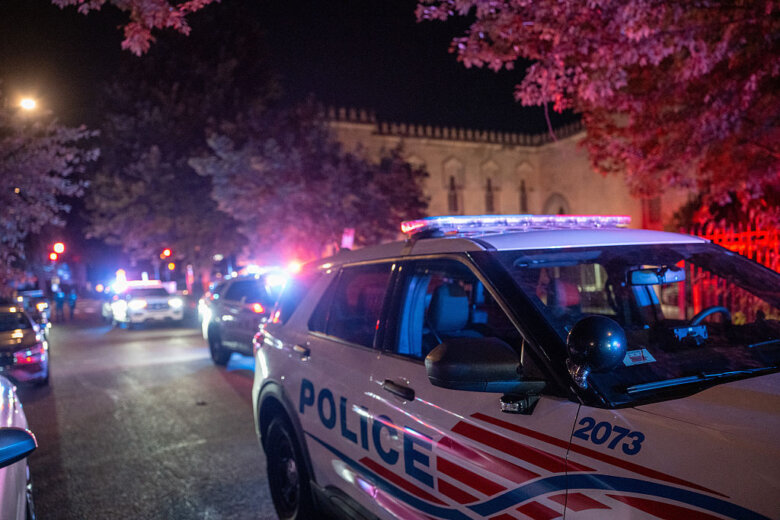 Police announce $75K reward for man tied to DC shootings, including ...