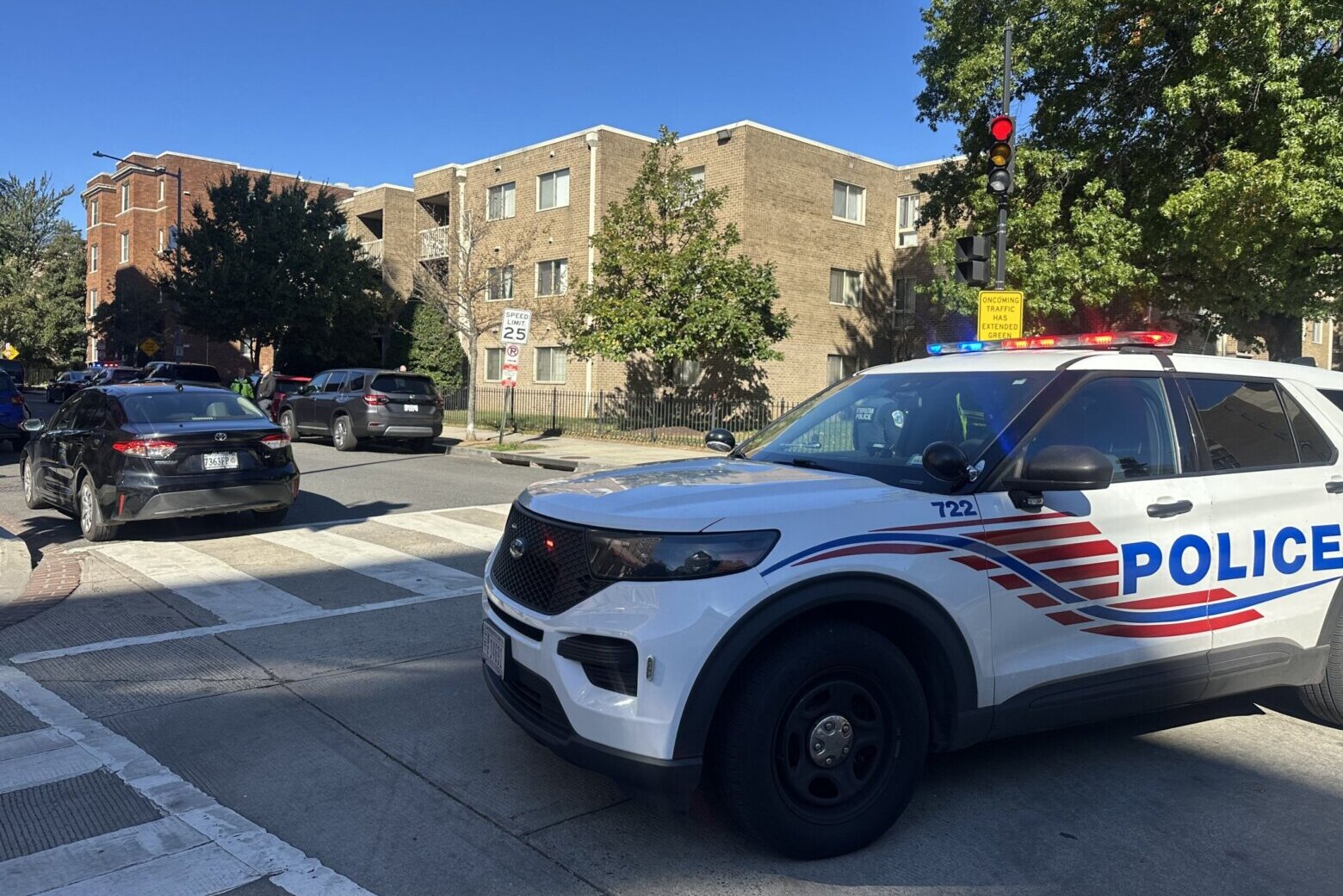 Homicide suspect dead after shootout with DC police in Columbia Heights ...
