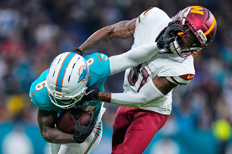 Broncos try to extend their winning streak to 9 games when they face ...