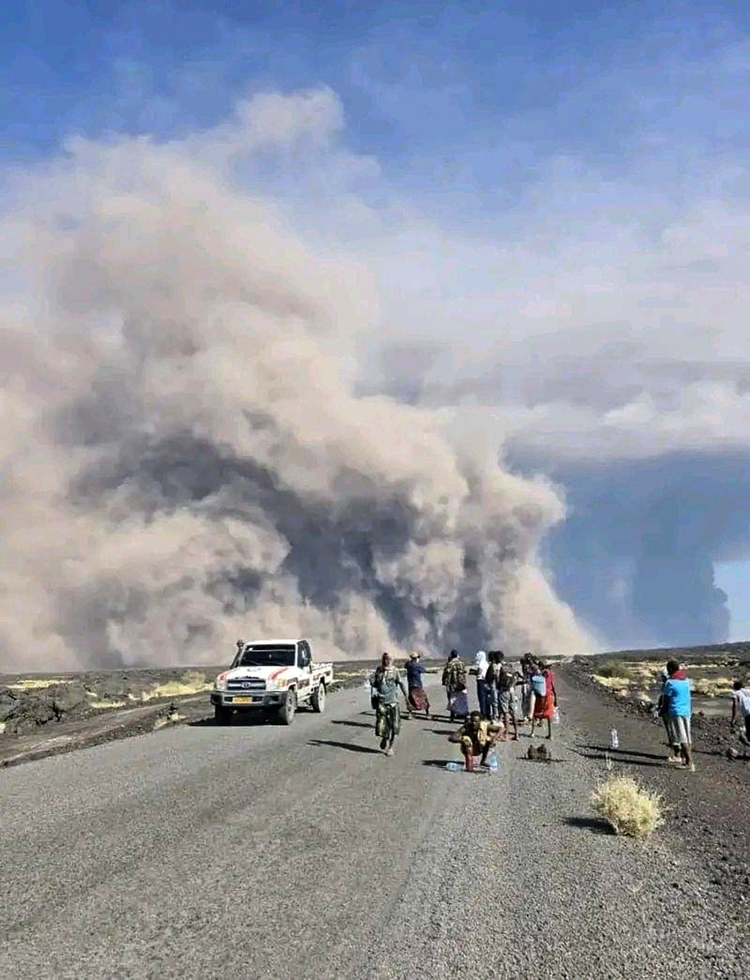 Volcano erupts in northern Ethiopia, sending ash plumes toward Yemen ...