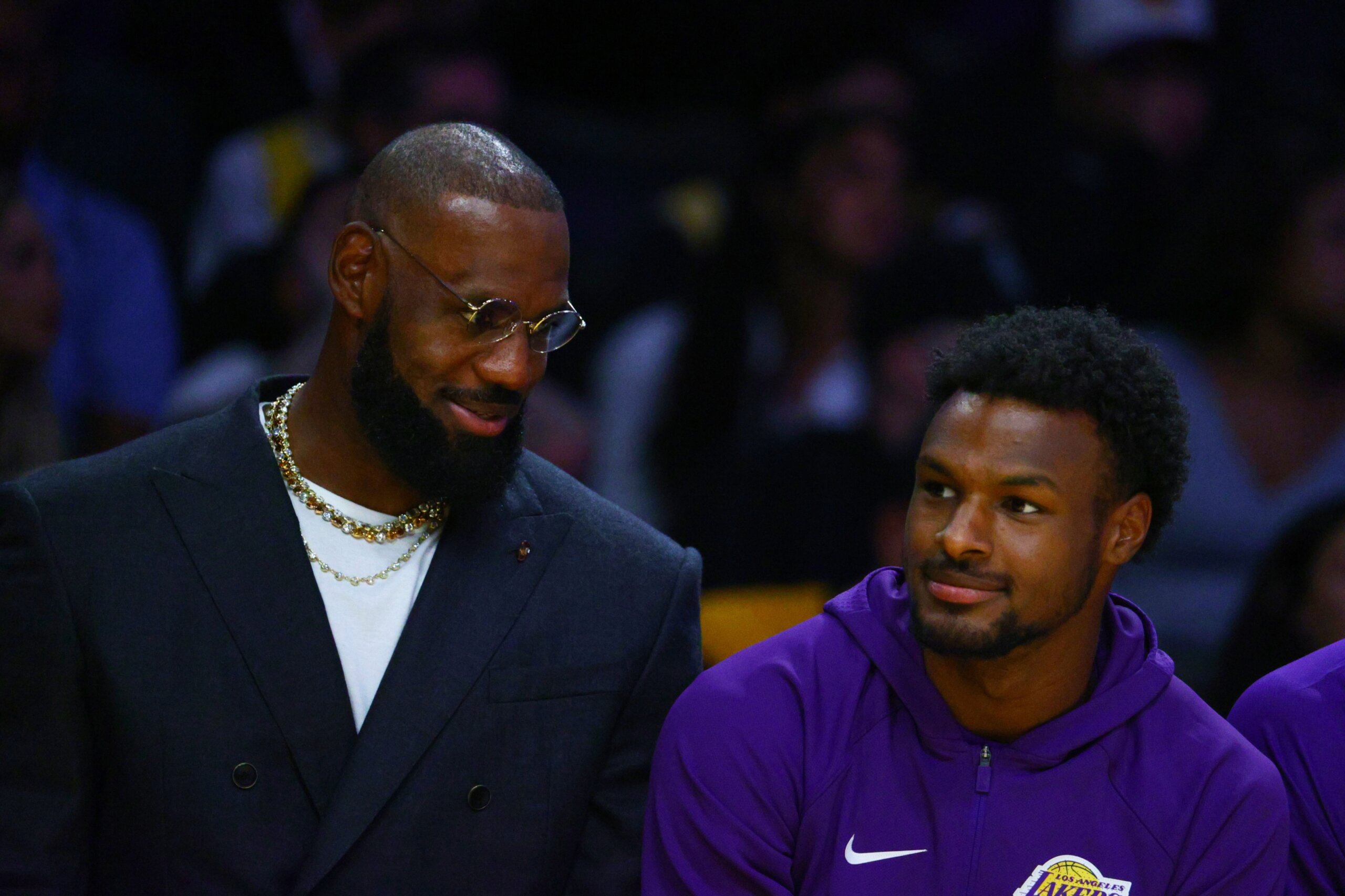 LeBron James begins his record 23rd NBA season with stellar playmaking ...