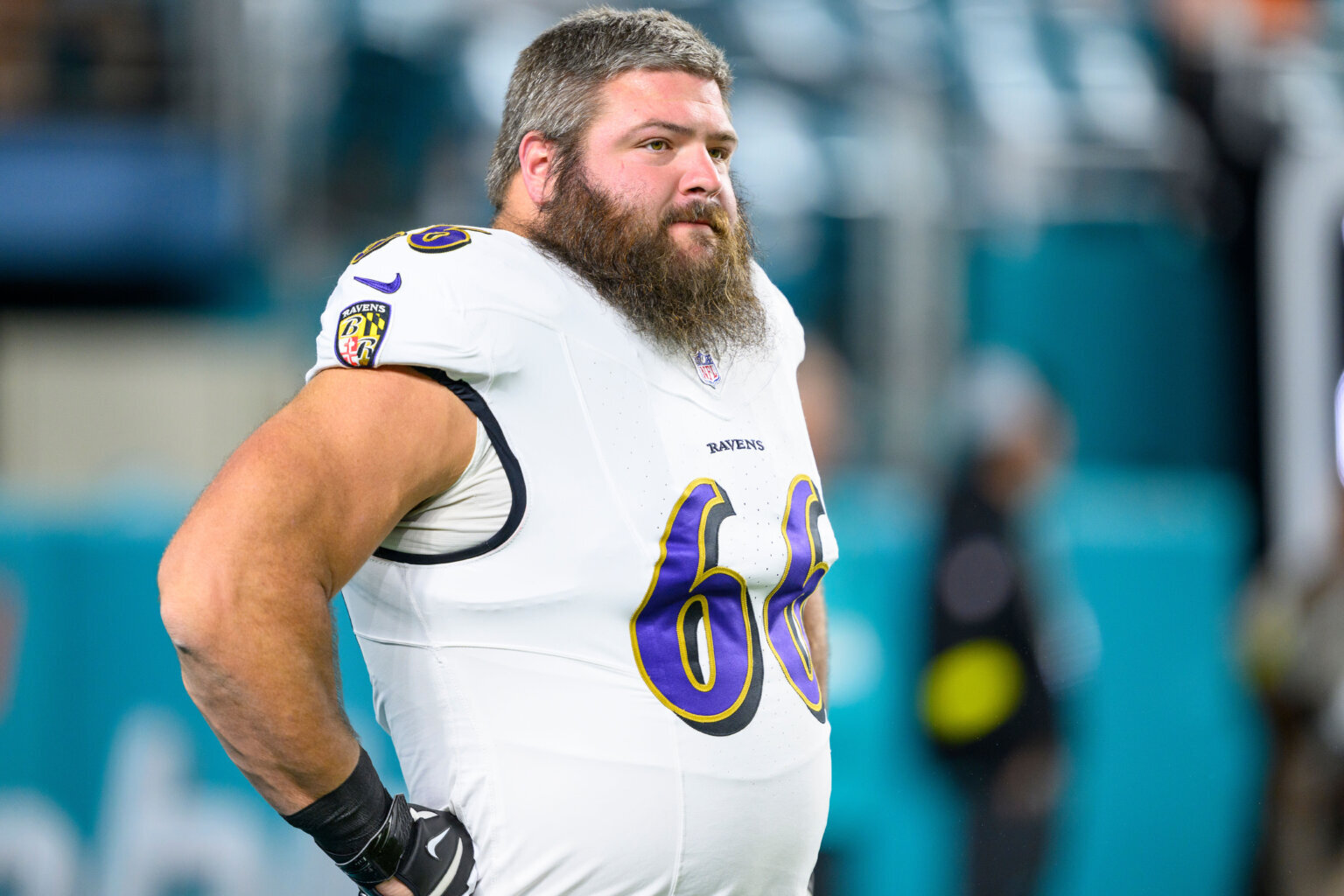 Ravens OL Ben Cleveland suspended 3 games for violating the NFL’s ...