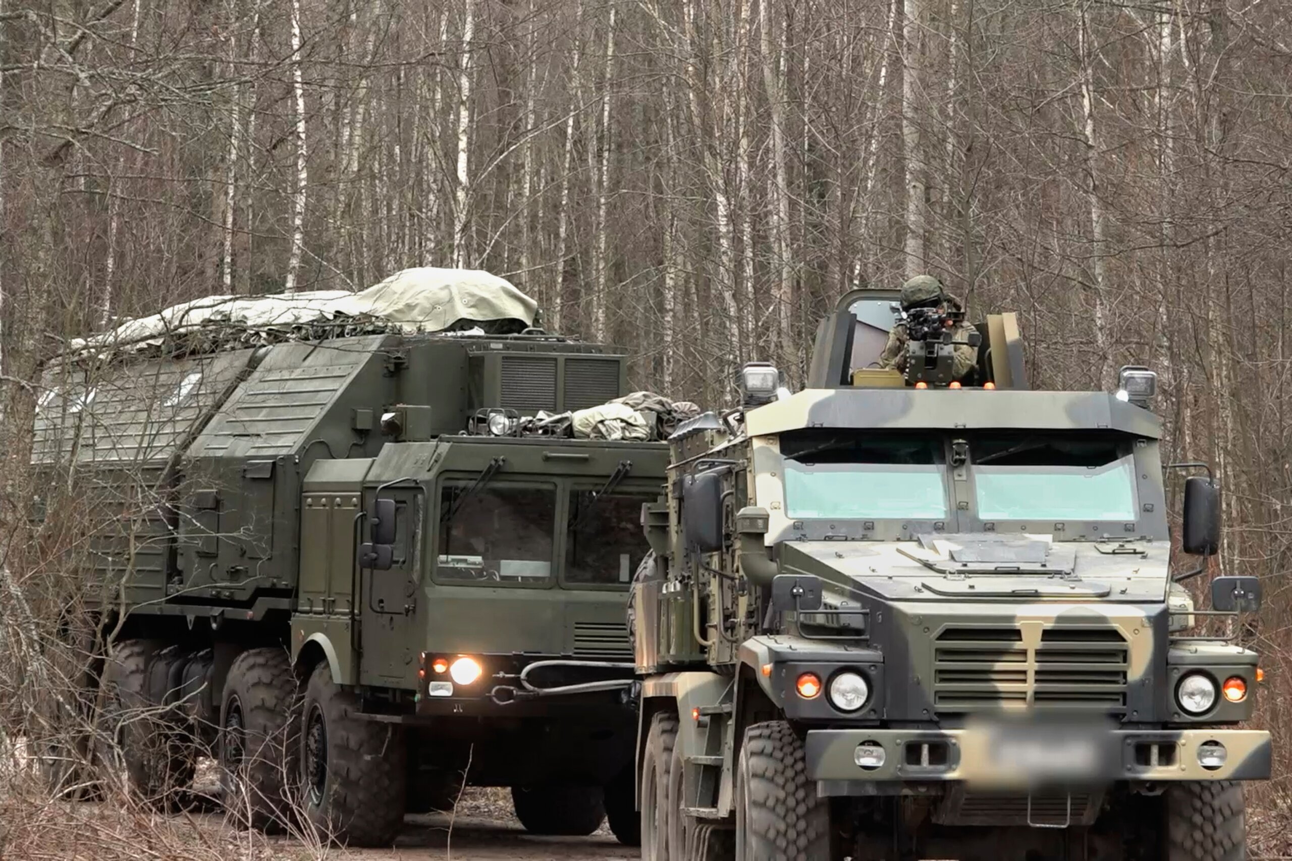 Russia’s nuclear-capable Oreshnik missiles have entered active service ...