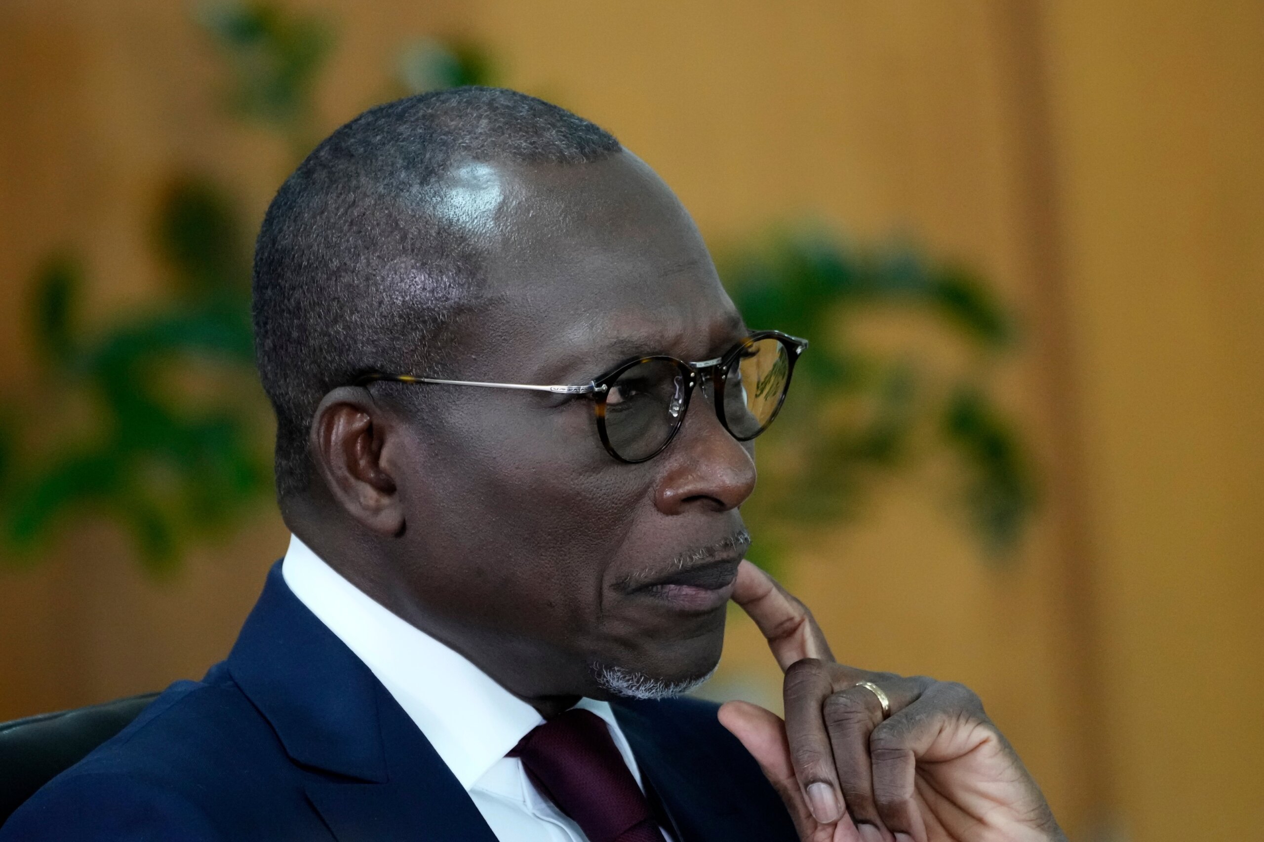 Benin government says short-lived coup left casualties on both sides ...