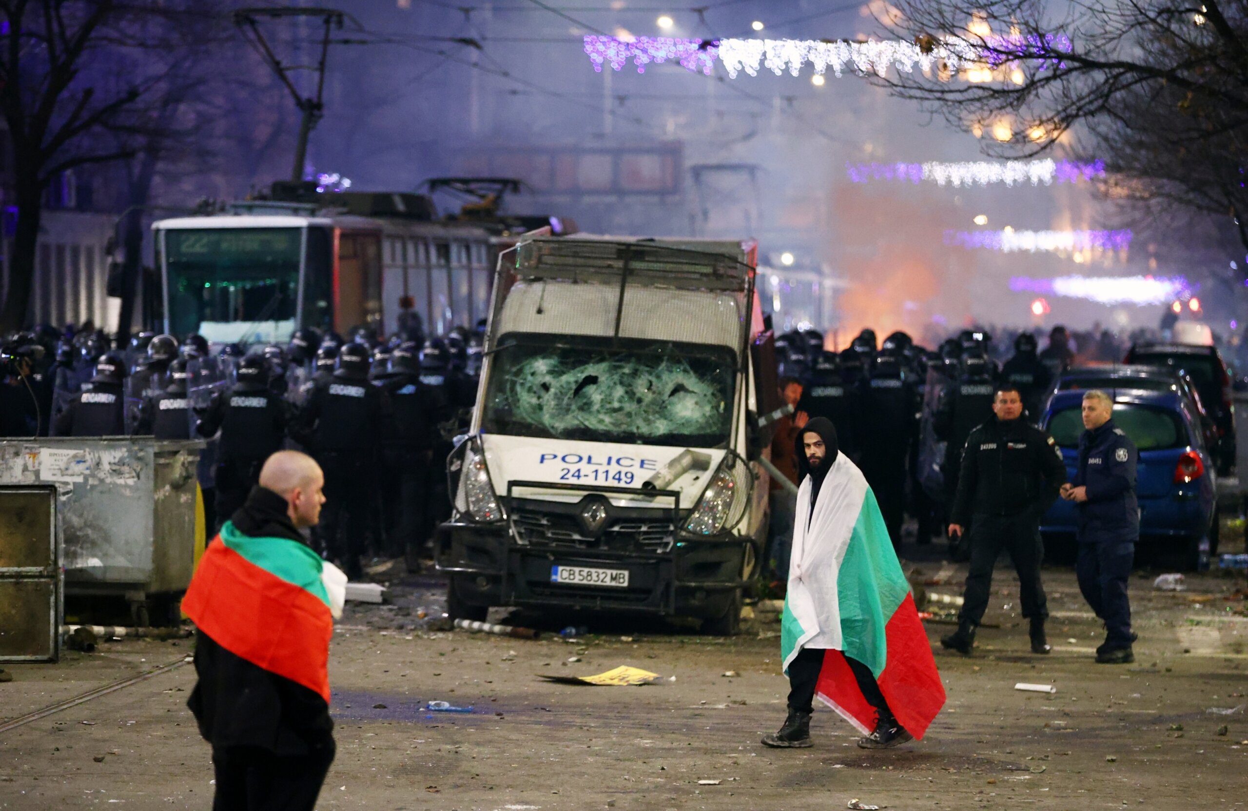 Bulgaria’s government resigns after mass protests and just weeks before ...