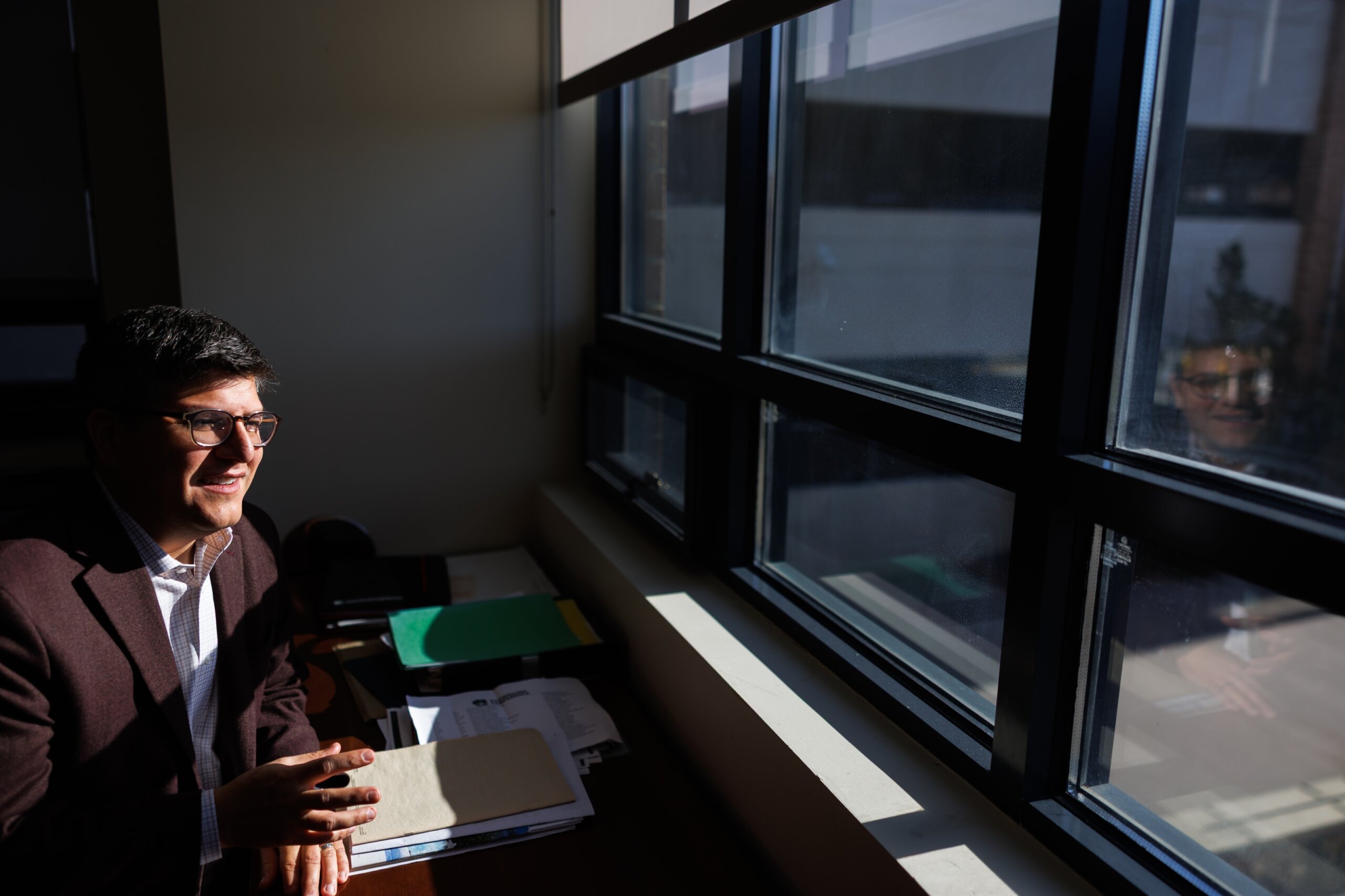 AI may be scoring your college essay. Welcome to the new era of ...