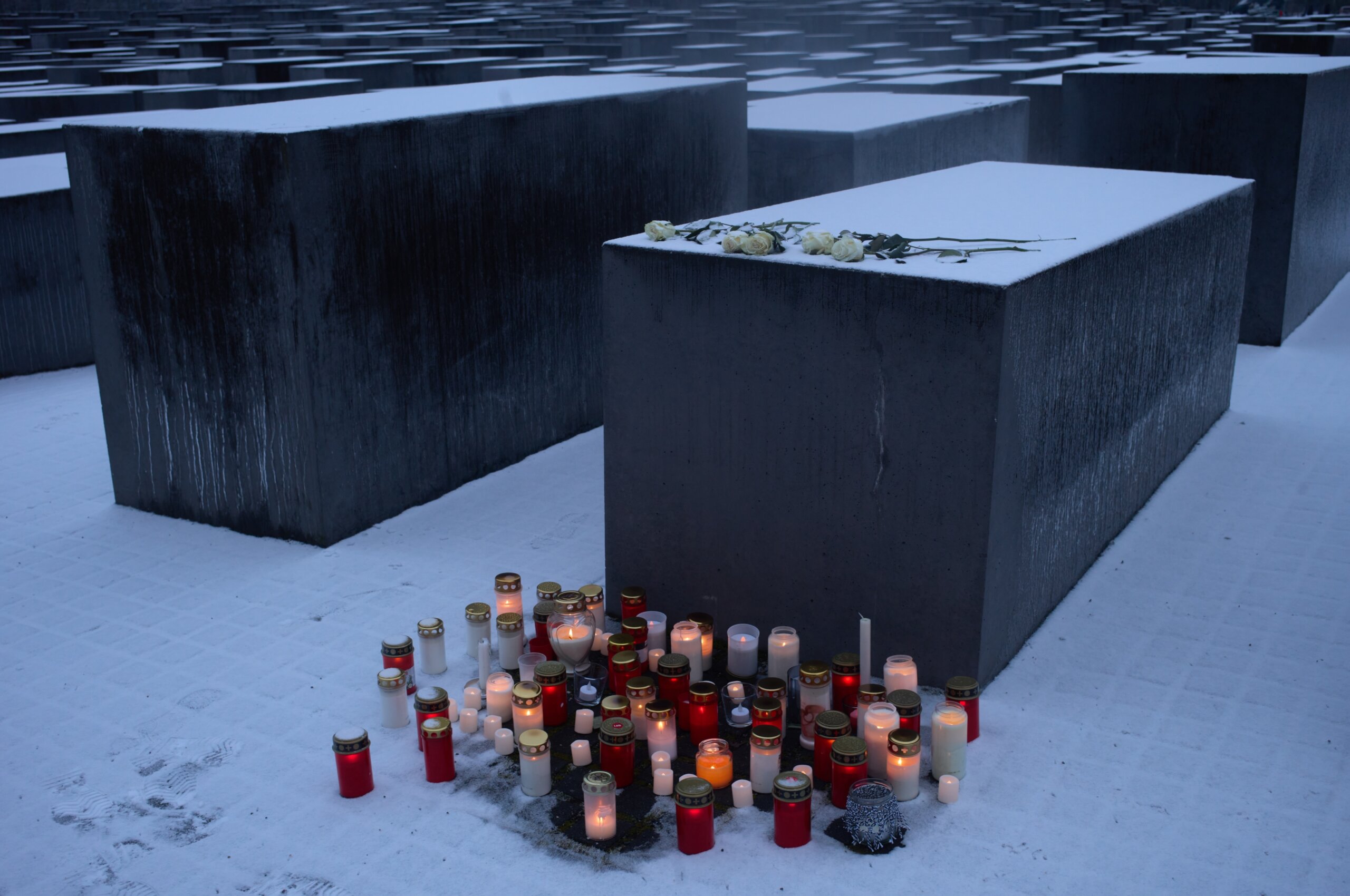 World pauses to commemorate International Holocaust Remembrance Day ...