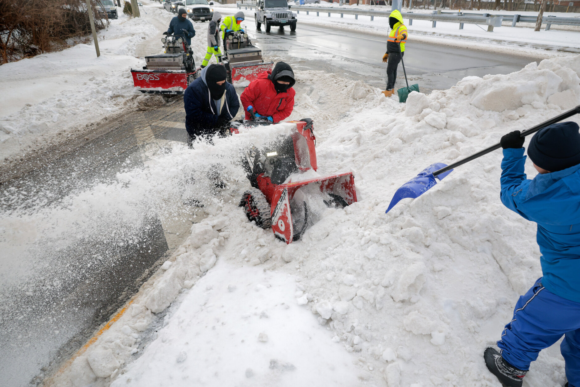 Bitter cold holds firm as DC region faces aftermath of wintry weekend ...
