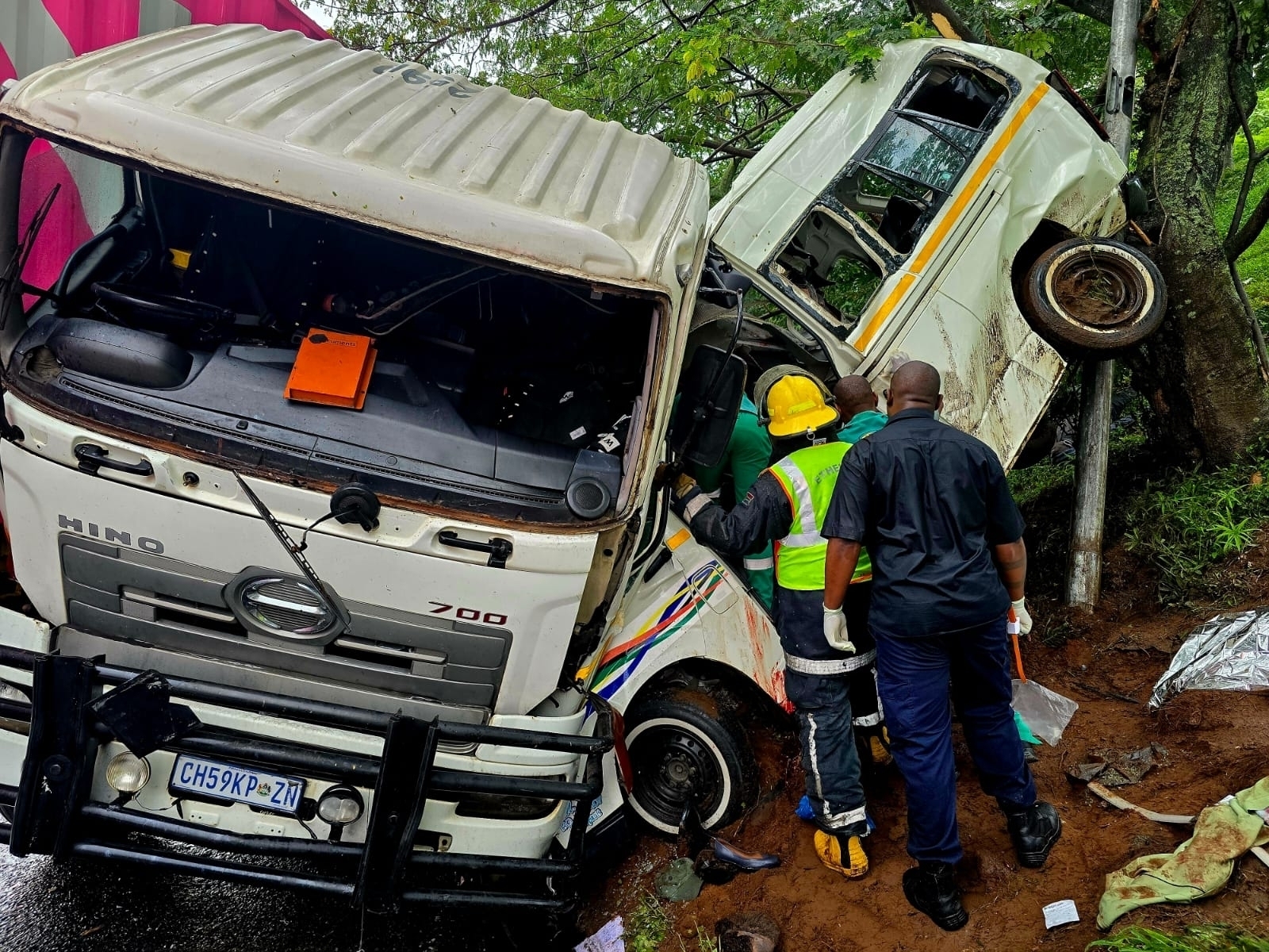11 dead in South Africa minibus and truck collision days after similar ...