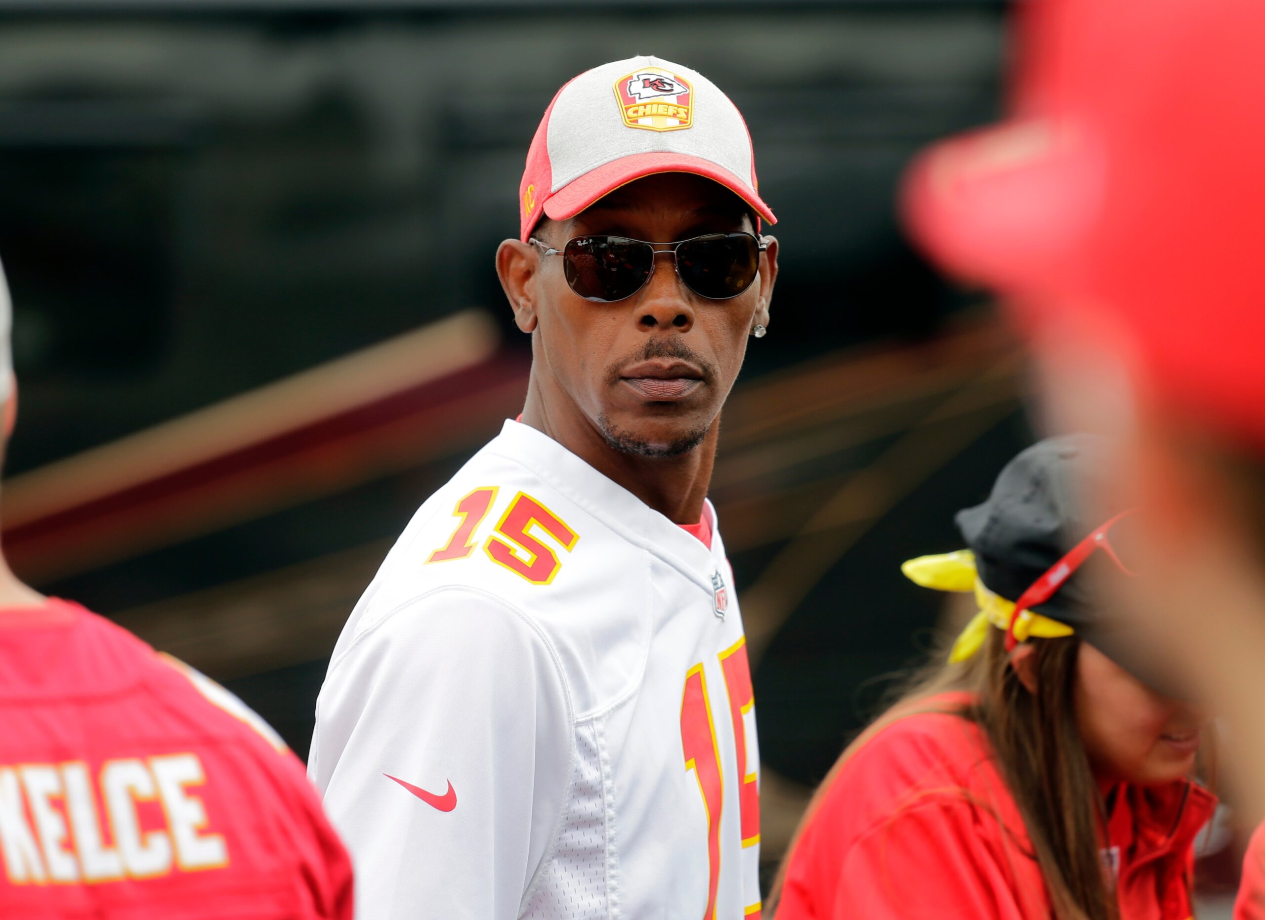 Patrick Mahomes’ father arrested after authorities say he violated DWI ...