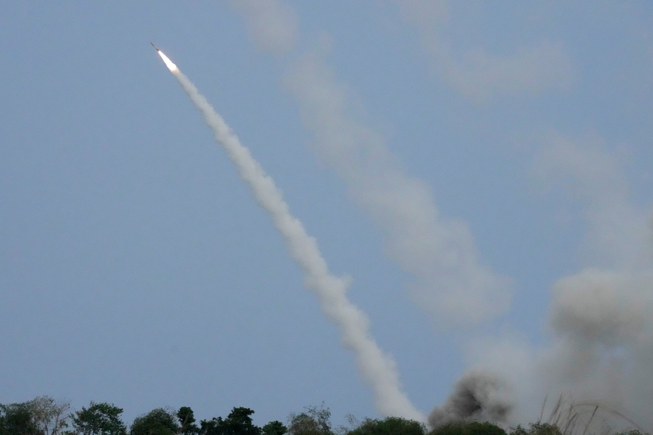 US plans to deploy more missile launchers to the Philippines despite ...